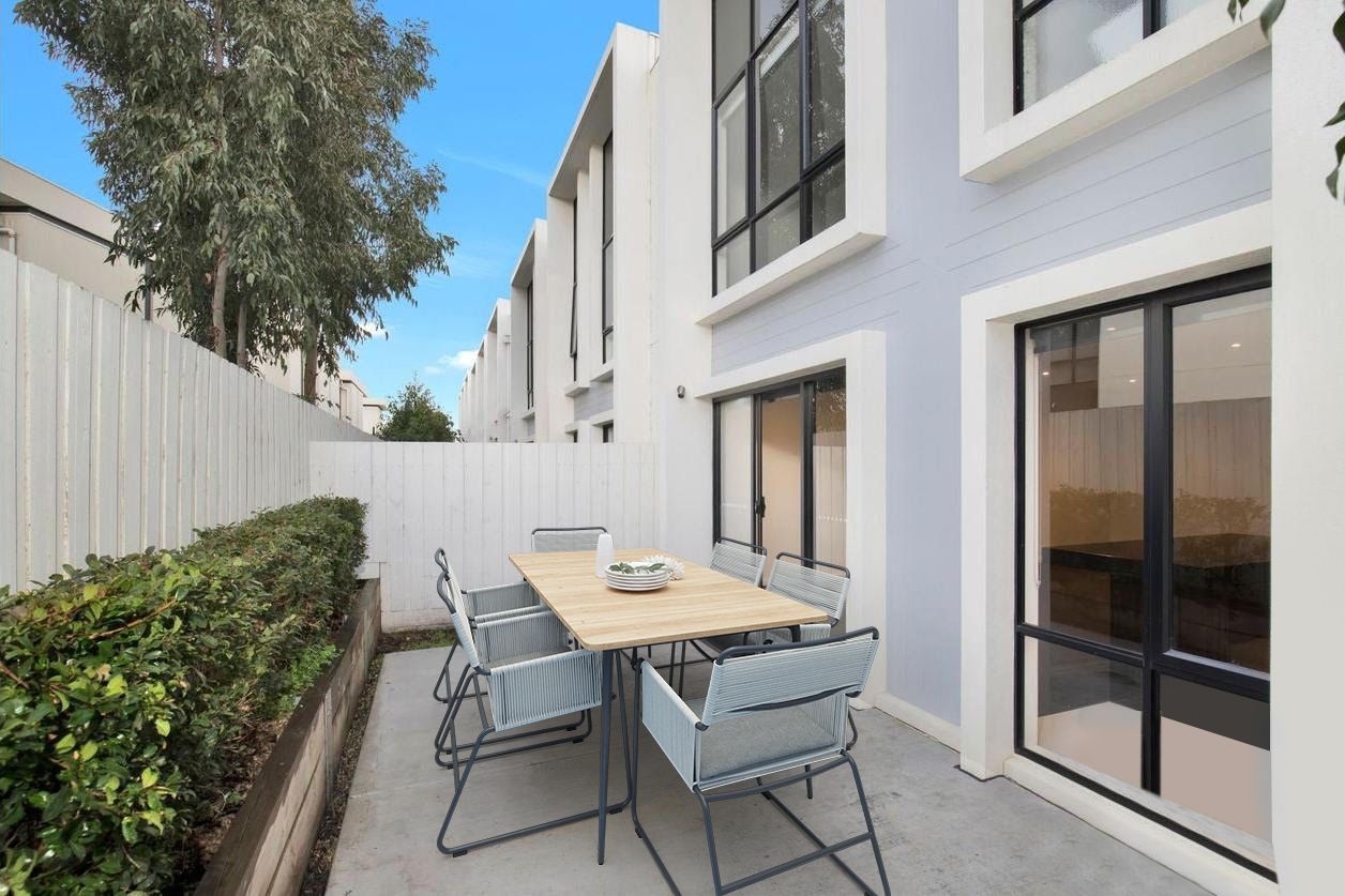 45 Manchester Crescent, Bundoora, VIC 3083 - Sold Townhouse - Ray White ...