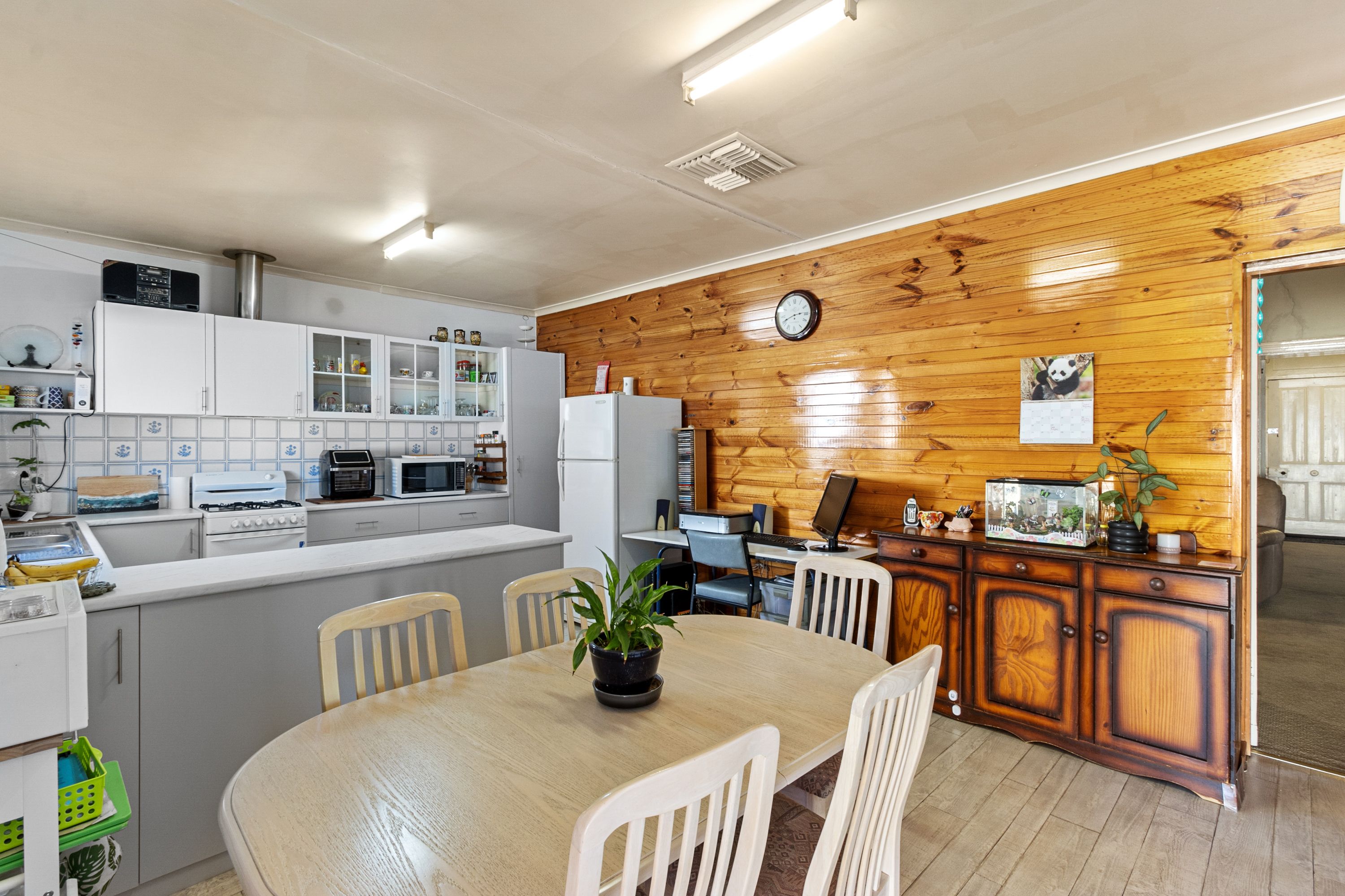 1 Margaret Street, Wallaroo, SA 5556 - Sold House - Ray White Yorke ...