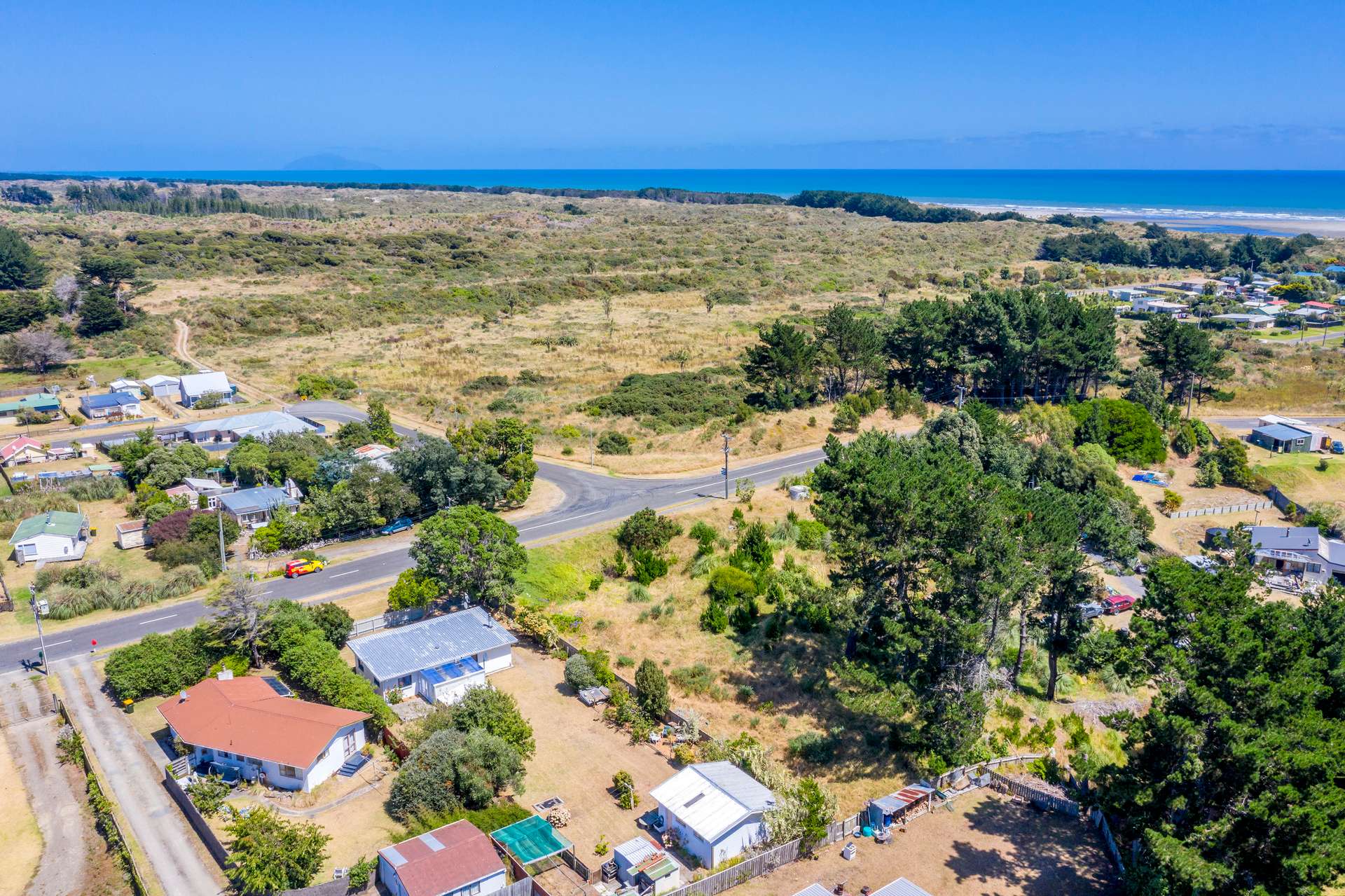 868 Hokio Beach Road, Levin, Horowhenua District | Real Estate | Ray ...