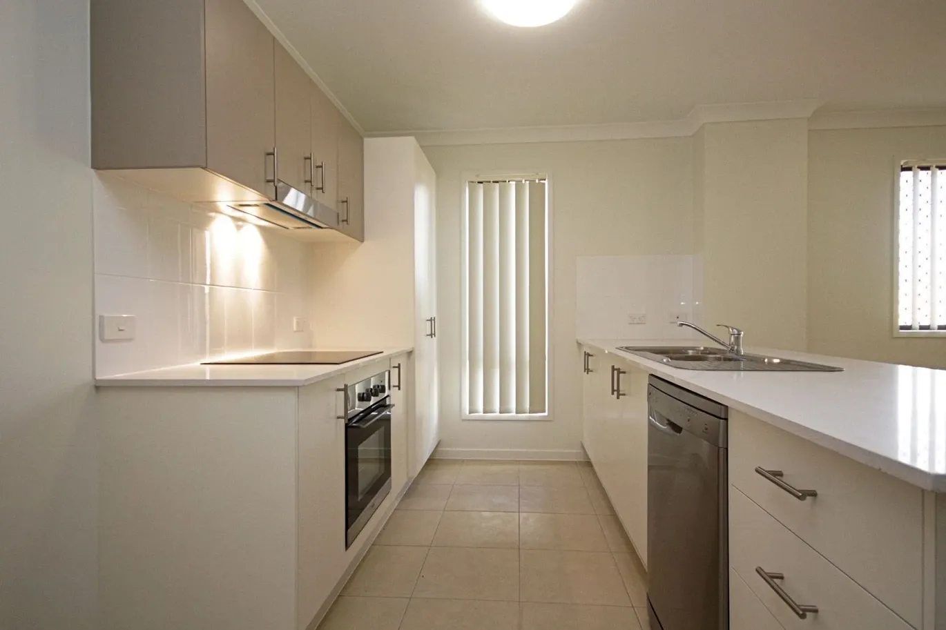 1/59 Brentwood Drive, Bundamba, QLD 4304 - DuplexSemi-detached for Rent ...