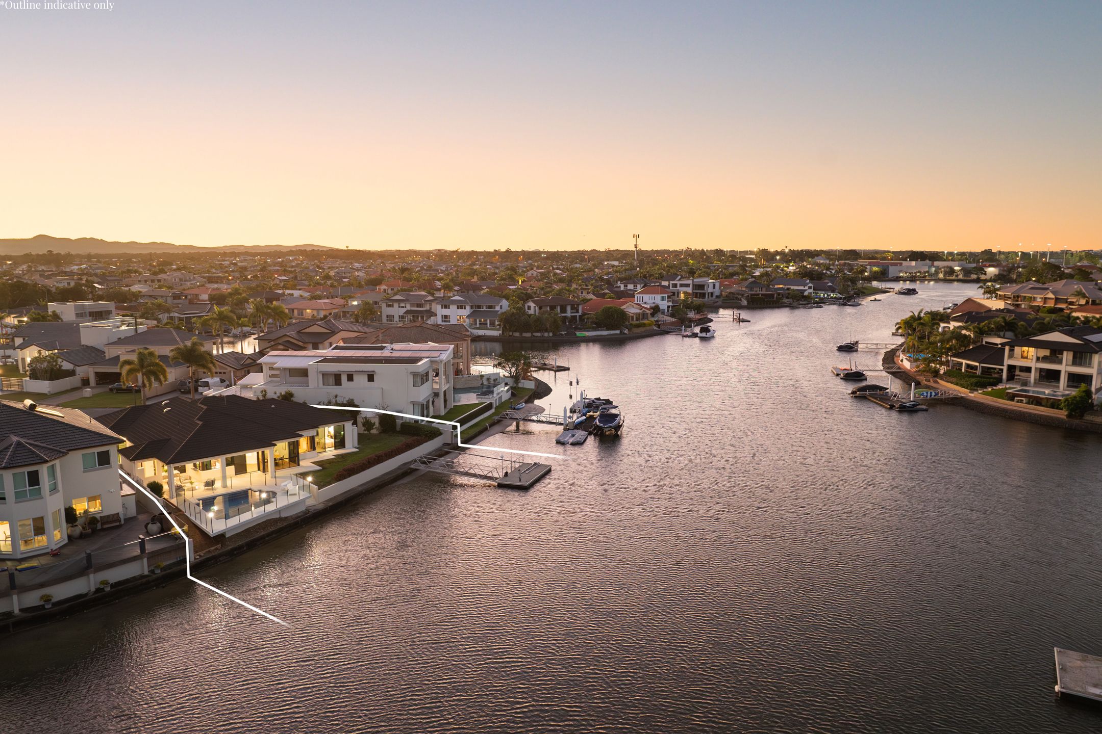 21 Chesterfield Place, Runaway Bay, QLD 4216 - Sold House - Ray White ...