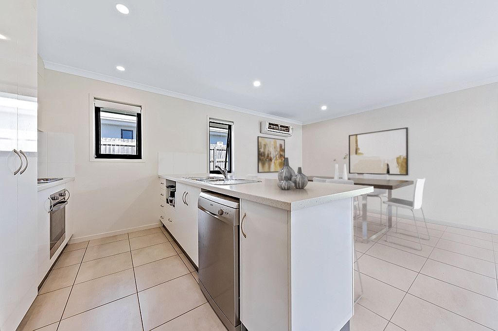 64 Trader Crescent, Cannonvale, QLD 4802 - Sold House - Ray White ...