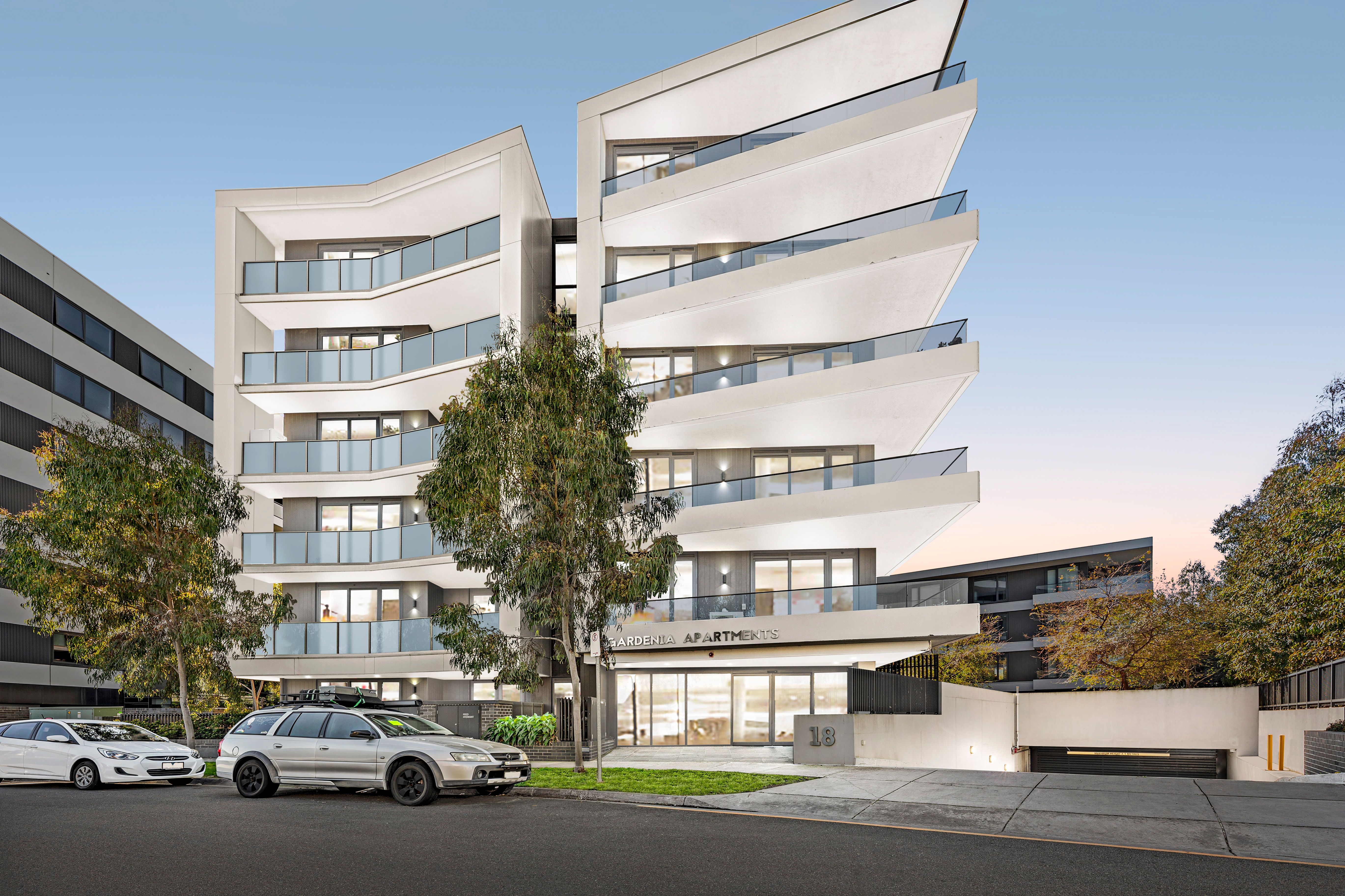 101/18 Lomandra Drive, Clayton South, VIC 3169 - Sold Apartment - Ray ...