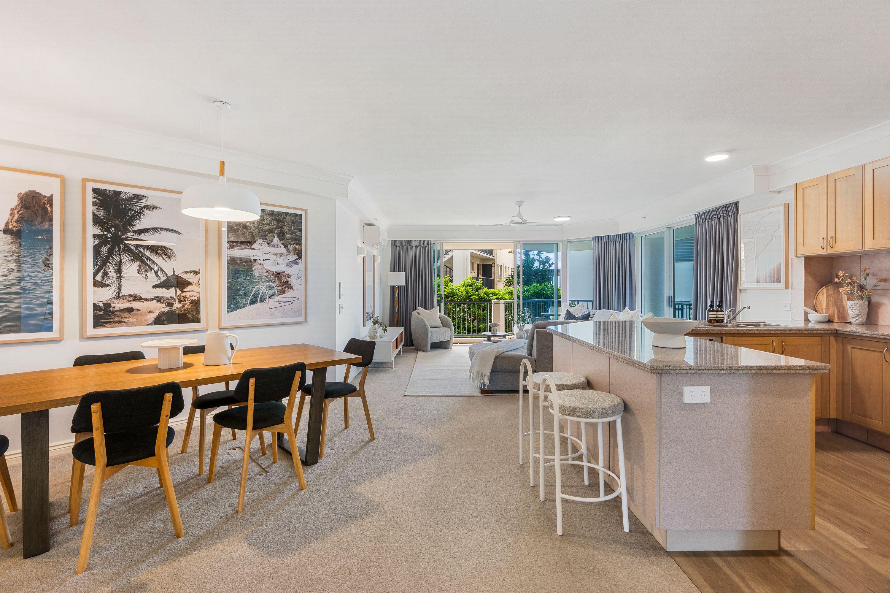 68/100 Old Burleigh Road, Broadbeach, QLD 4218 - Sold Apartment - Ray ...