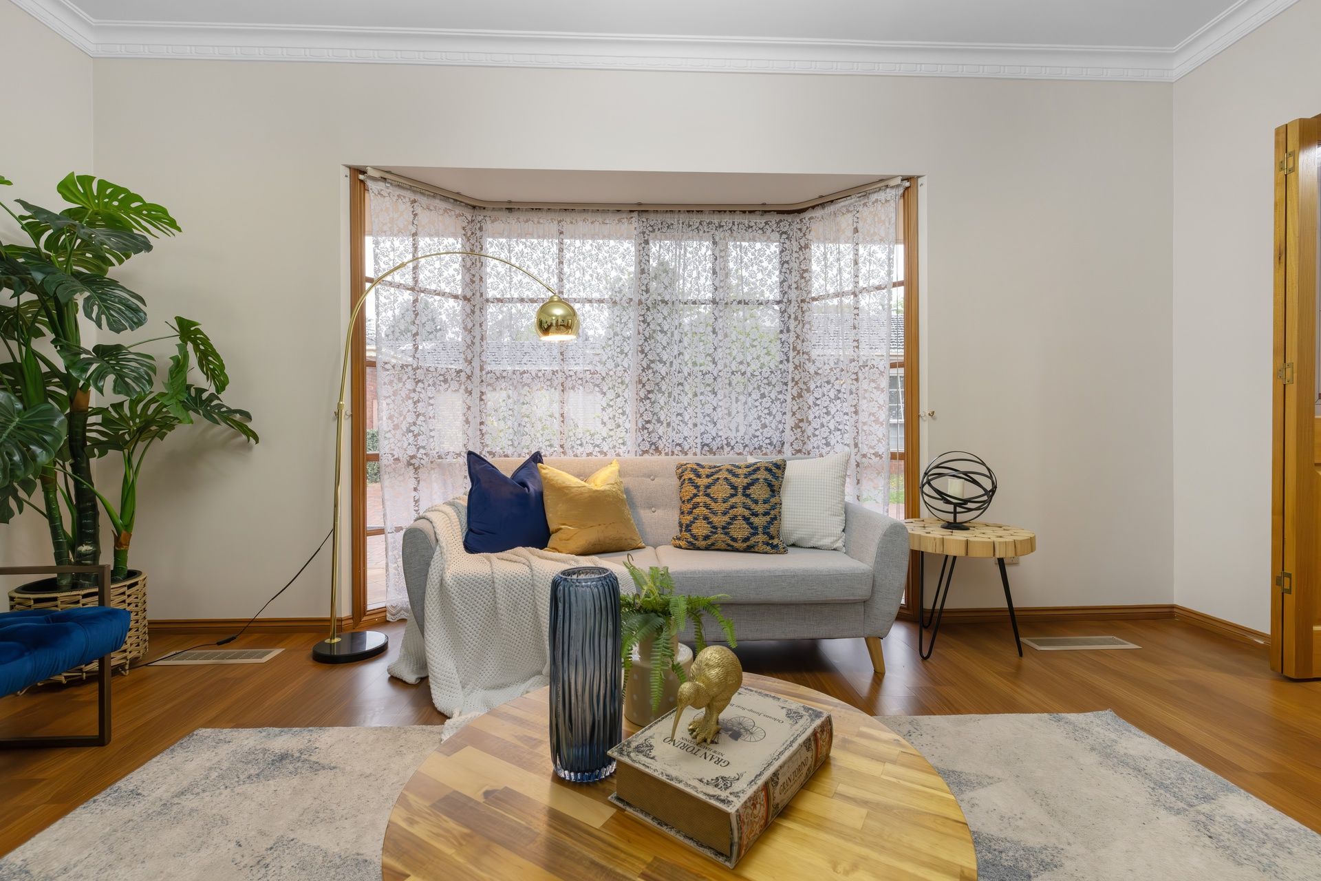 5/450 High Street Road, Mount Waverley, VIC 3149 - Sold Unit - Ray ...