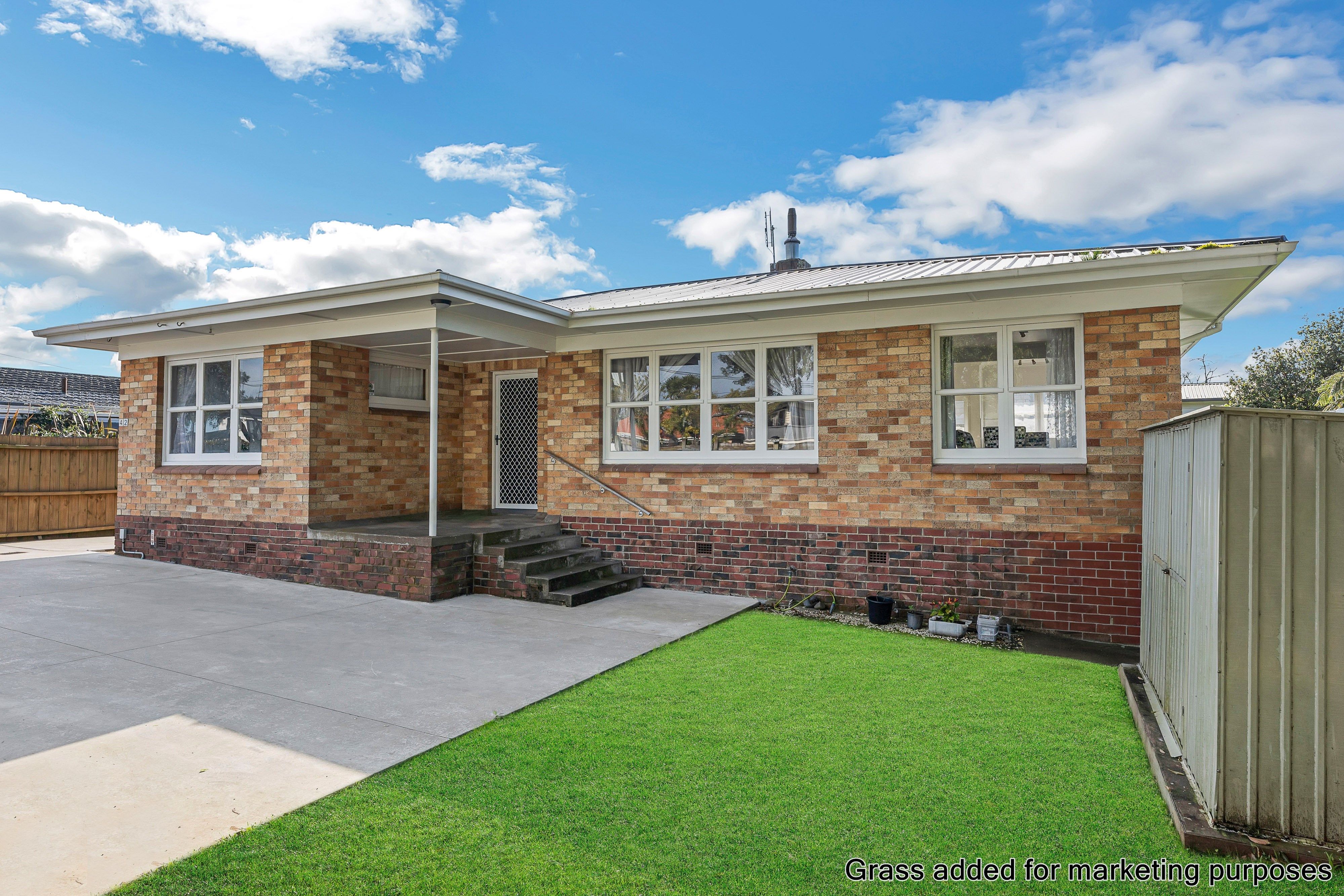 42 Hamilton Road, Papatoetoe, Manukau City 2025 - Sold House - Ray ...