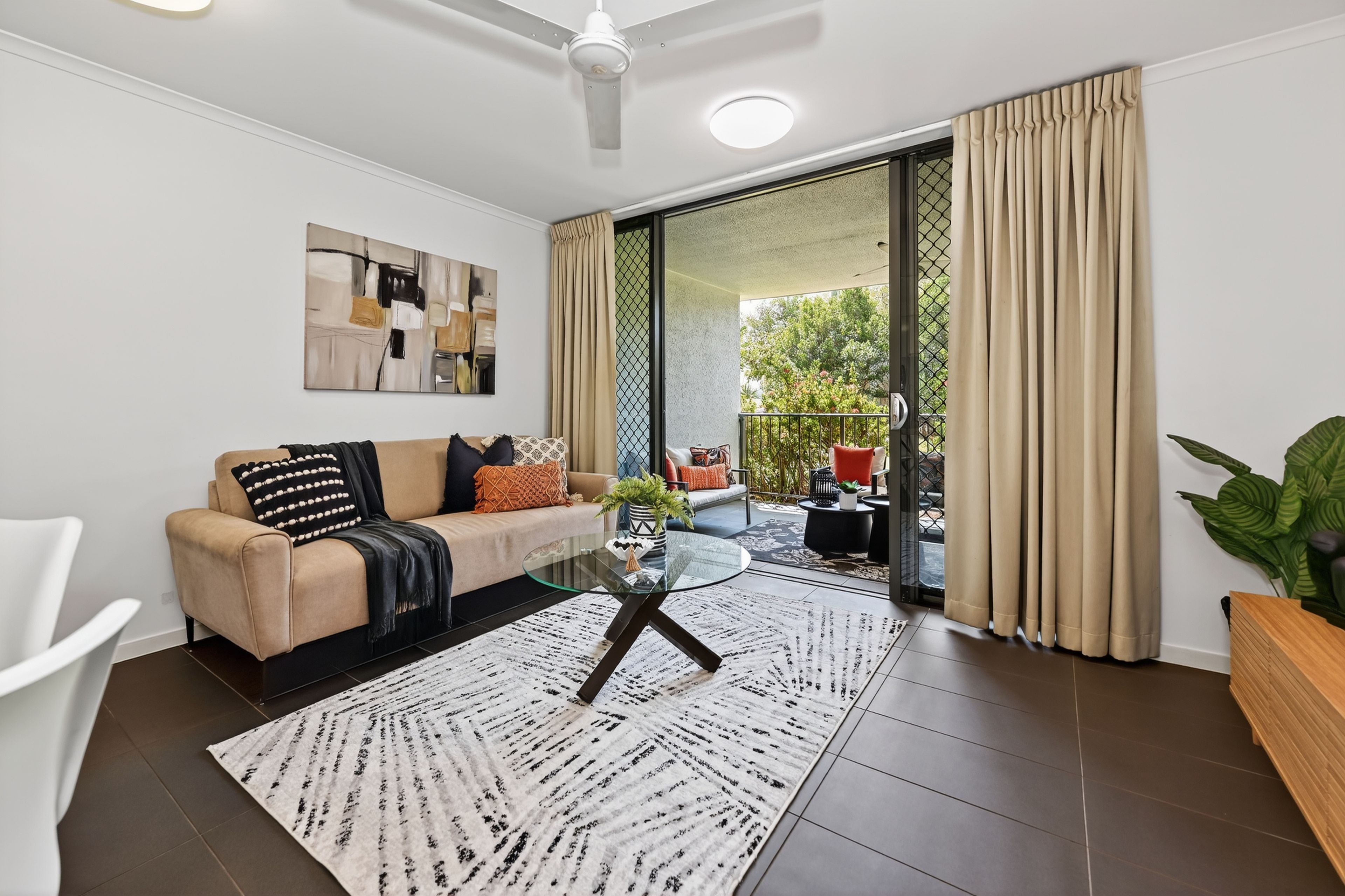 303/167-173 Bundock Street, Belgian Gardens, QLD 4810 - Sold Unit - Ray ...