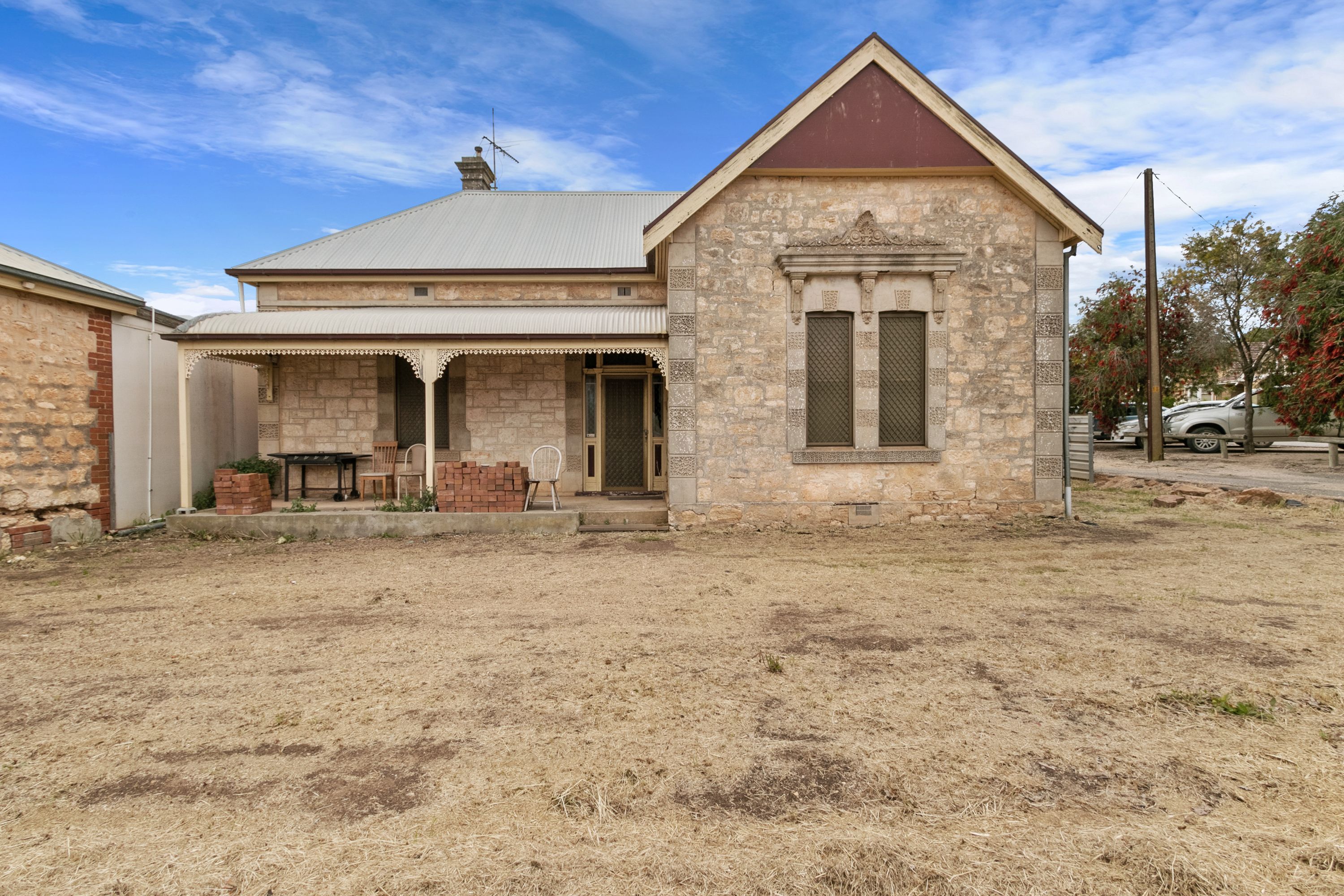 17-21 Robert Street, Maitland, SA 5573 - Sold House - Ray White Yorke ...