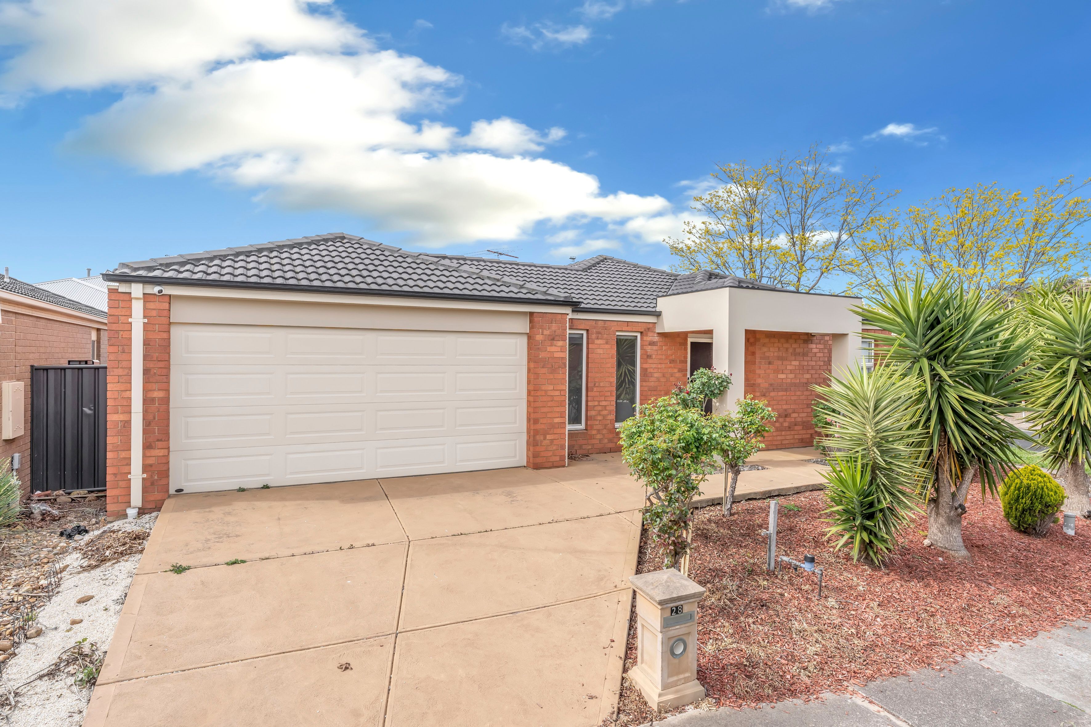 28 Hindmarsh Drive, MANOR LAKES, VIC 3024 - House for Rent - Ray White ...