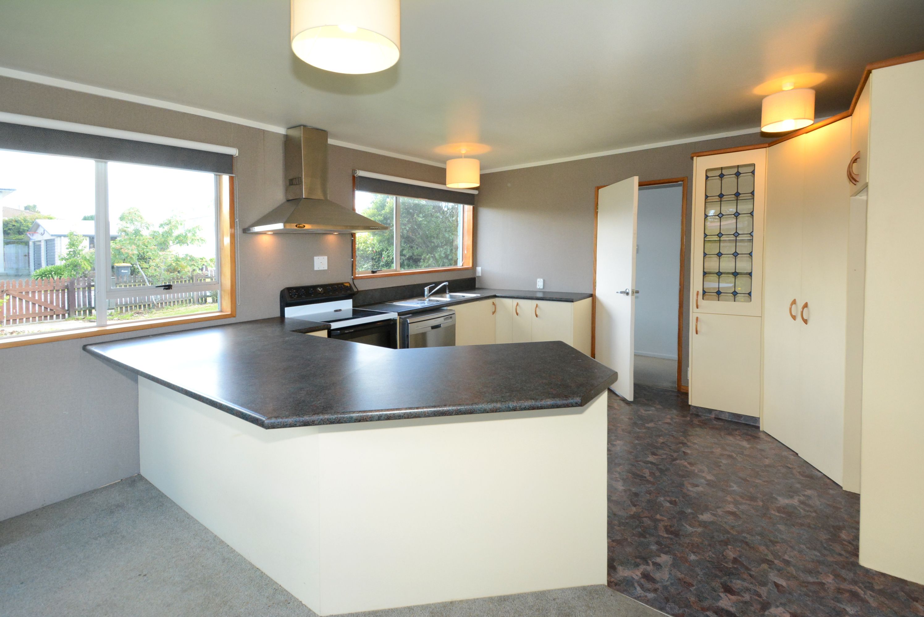 32 Estuary Crescent, Fairfield, Dunedin City 9018 - Leased House - Ray ...