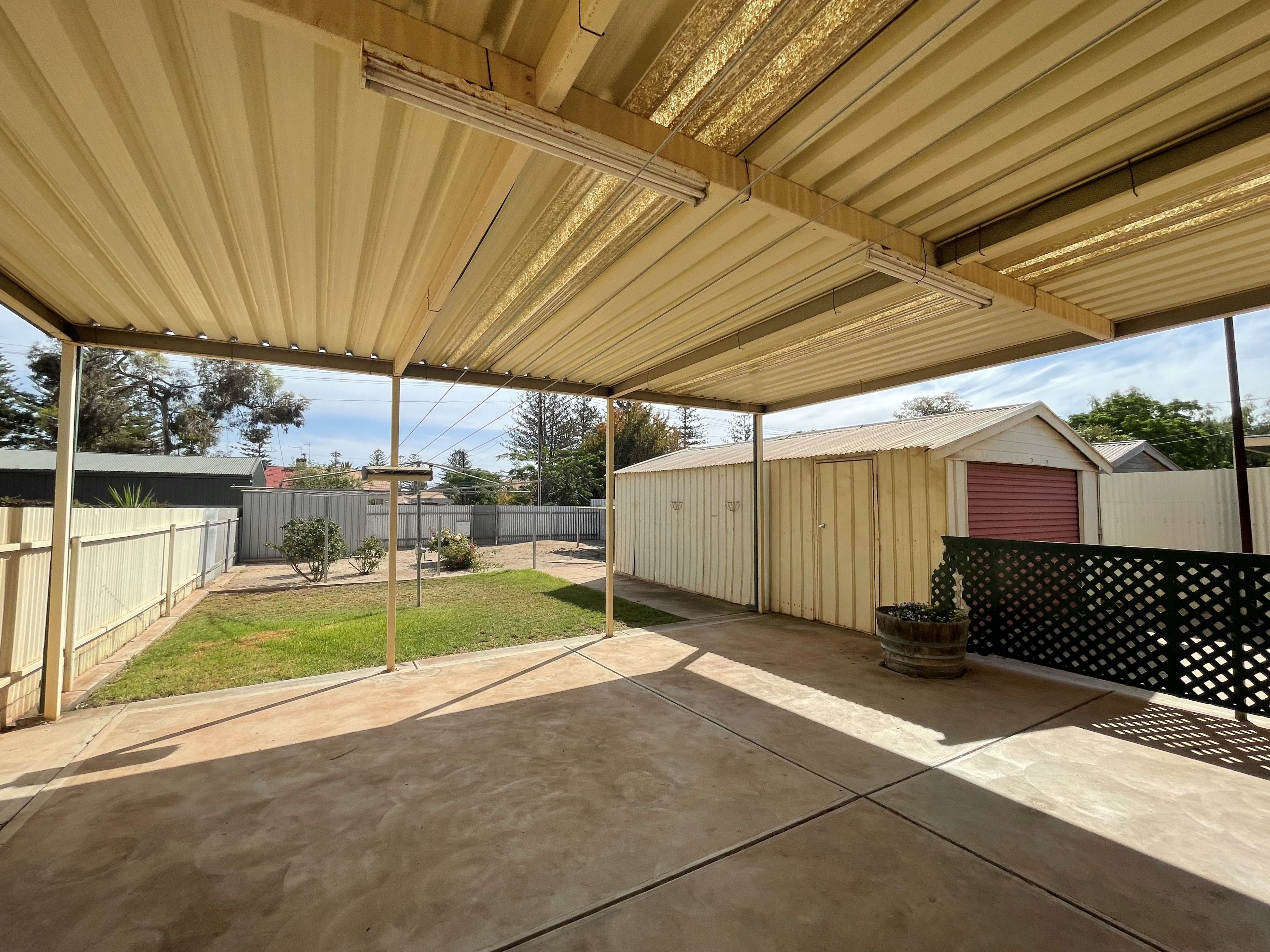 15 Syme Street, Whyalla, SA 5600 - Leased House - Ray White Port ...