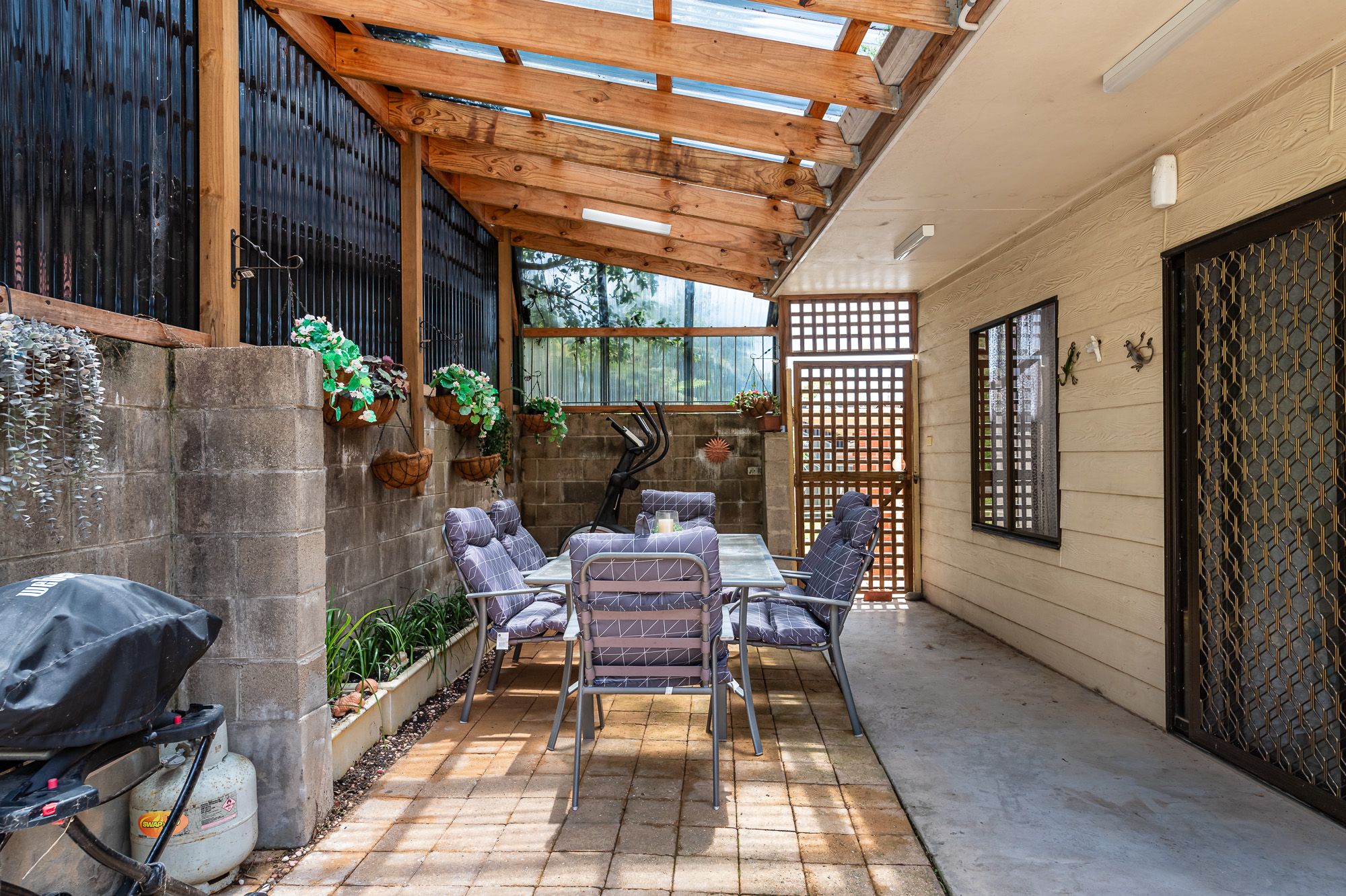 19 Robin Place, Caringbah South, NSW 2229 - Sold House - Ray White ...