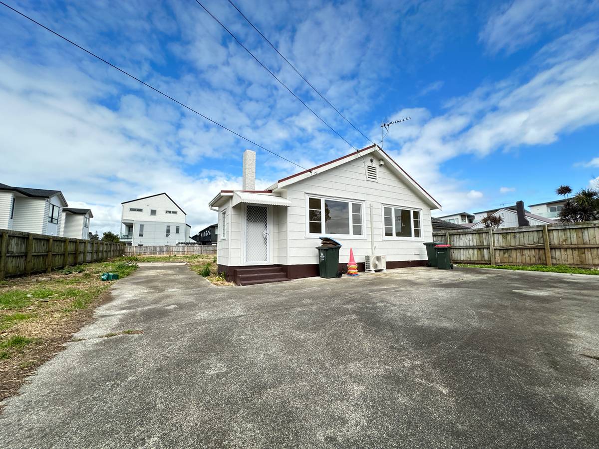 6 Ropata Avenue, Point England, Auckland City | Real Estate | Ray White ...