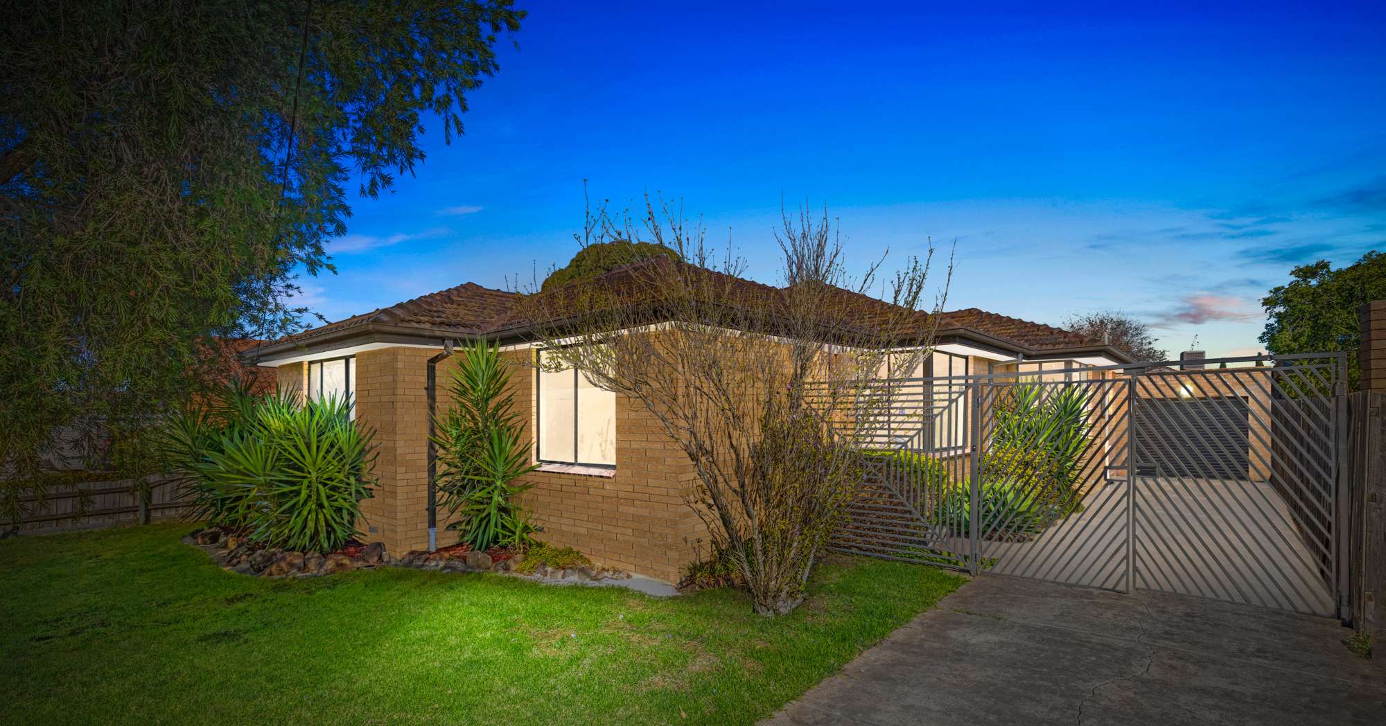27 Marlborough Crescent Hoppers Crossing VIC 3029 Sold House Ray 27-marlborough-crescent-hoppers-crossing-vic-3029-sold-house-ray