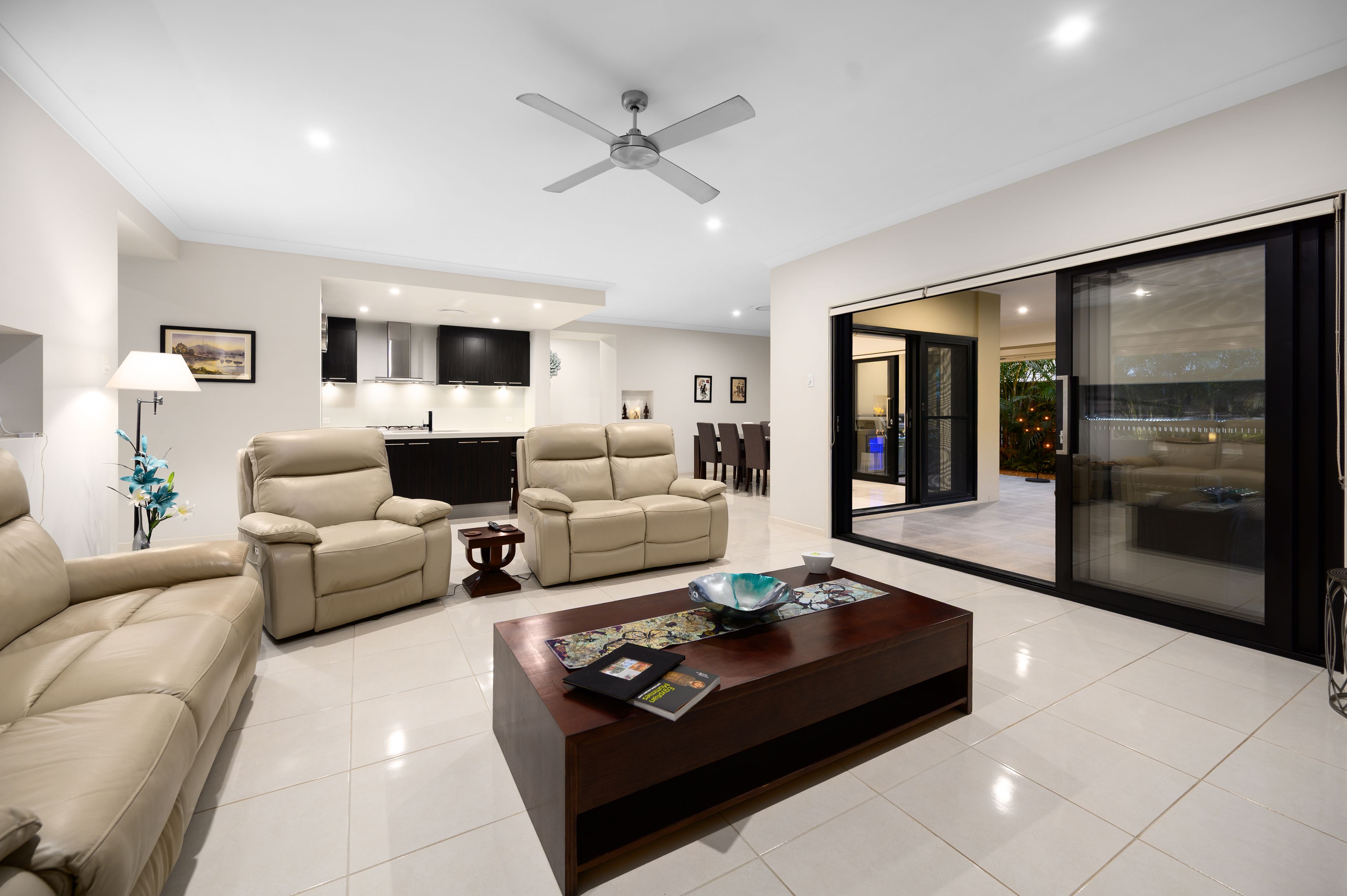 15 Carpenters Drive, Coomera, QLD 4209 - House for Sale - Ray White ...