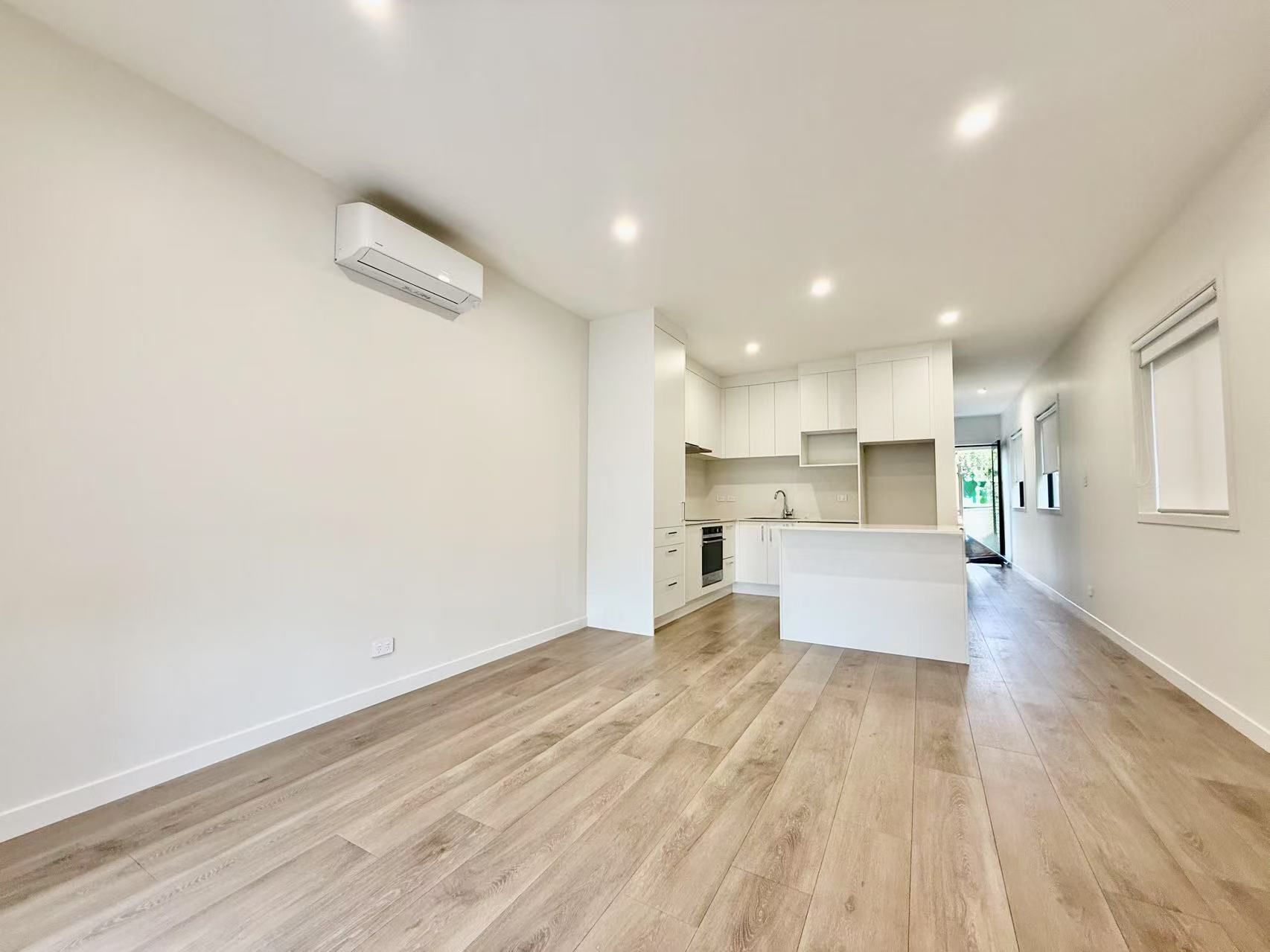 26 Salvia Lane, Totara Park, Manukau City 2016 - Leased Townhouse - Ray ...