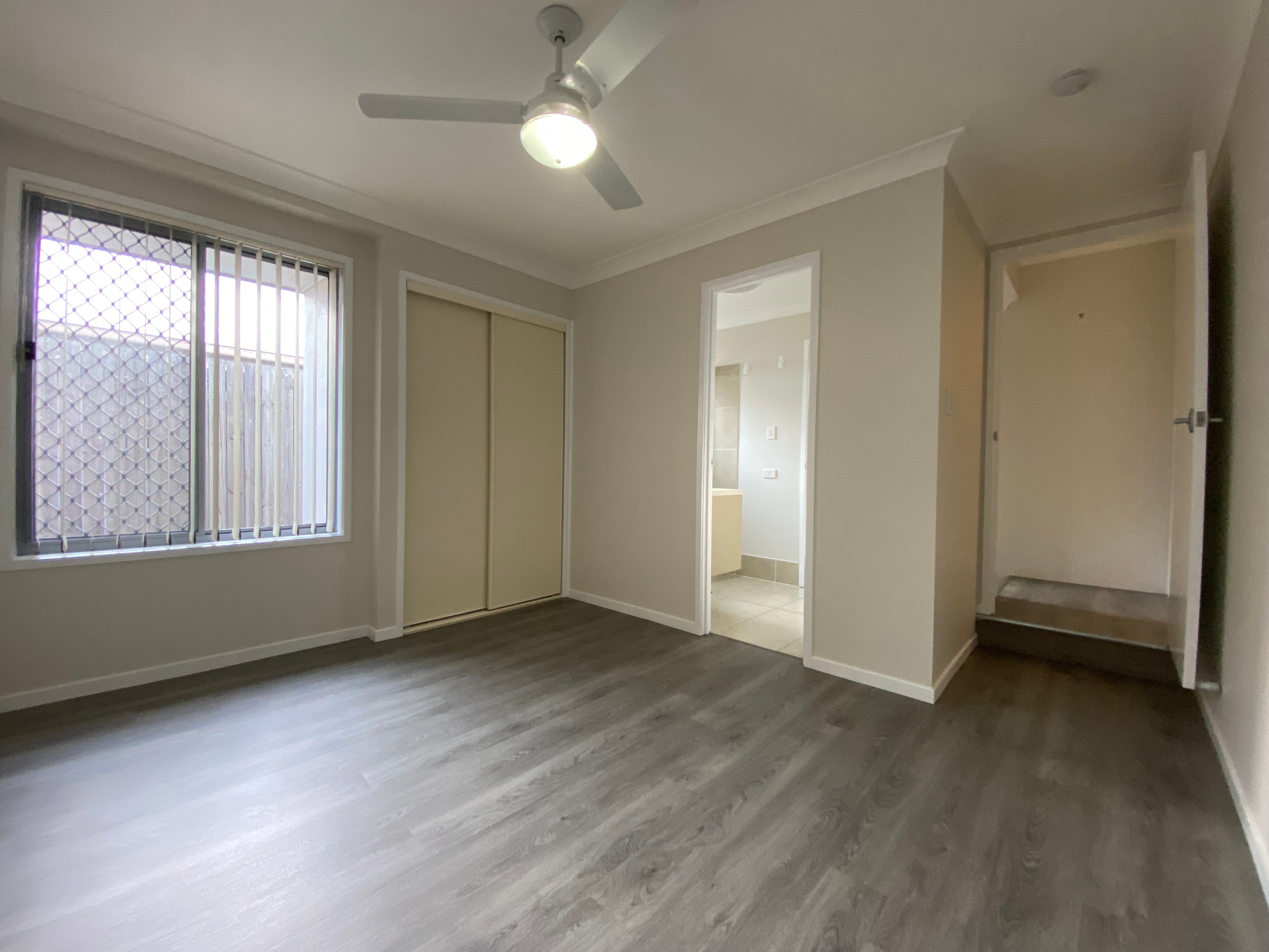 34 Parkview Drive, Springfield Lakes, QLD 4300 - Leased House - Ray ...