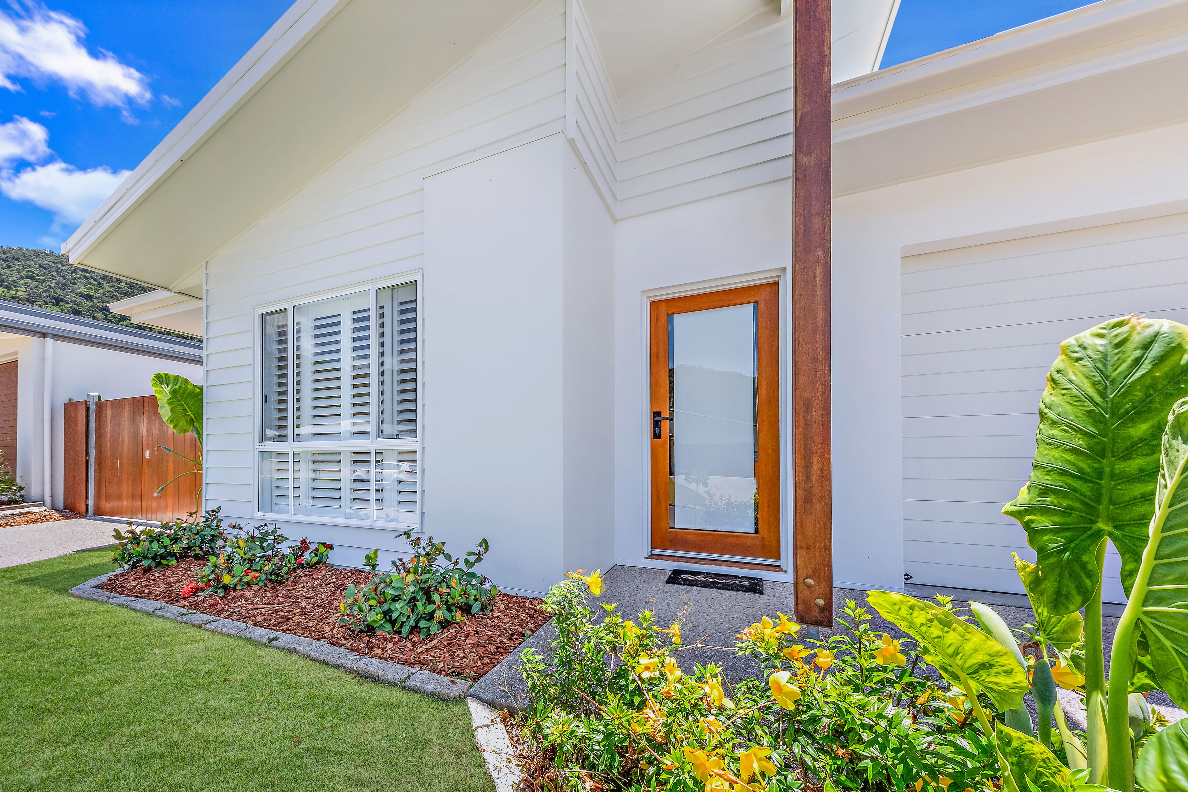 17 Nathan Court, Jubilee Pocket, QLD 4802 - Sold House - Ray White ...