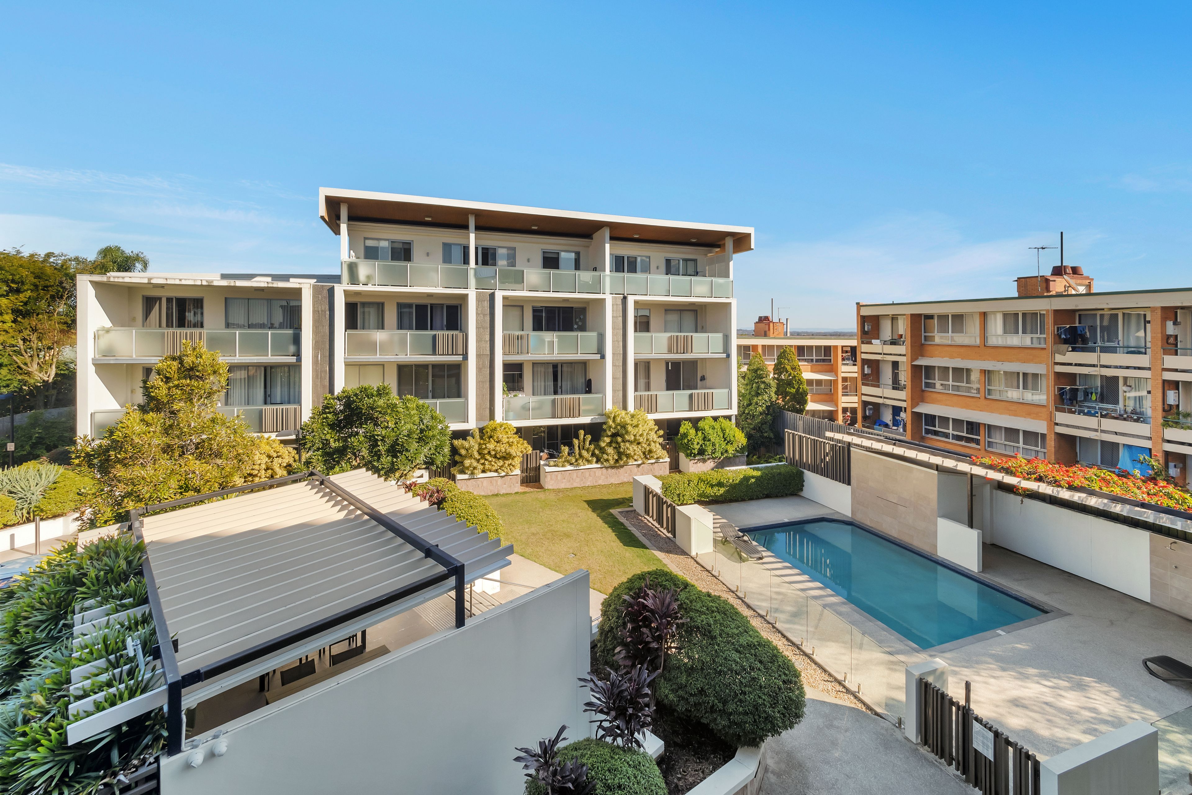1201/8 Lochaber Street, Dutton Park, QLD 4102 - Sold Apartment - Ray ...