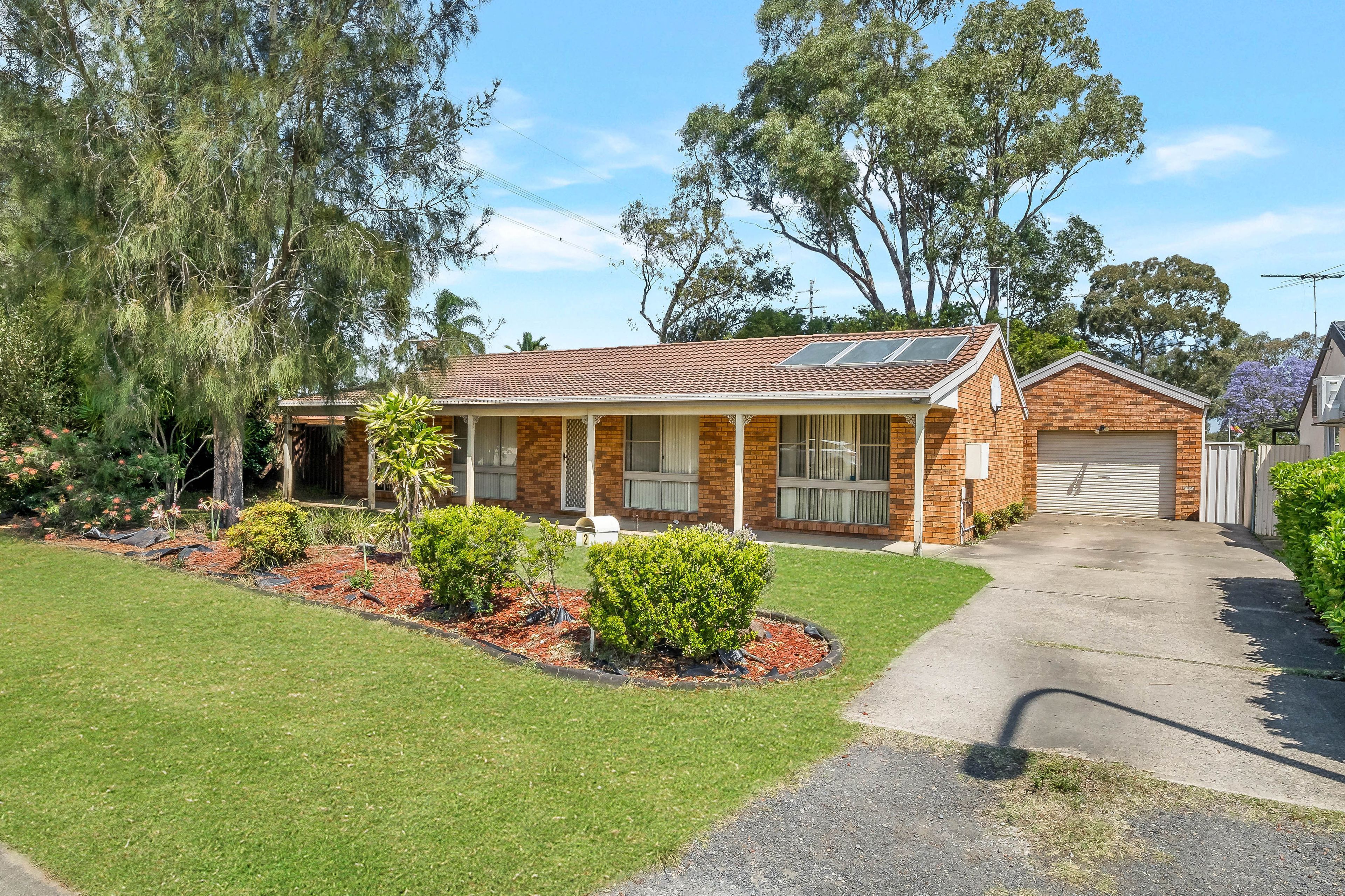 2 Mornington Place, Hinchinbrook, NSW 2168 - Sold House - Ray White ...