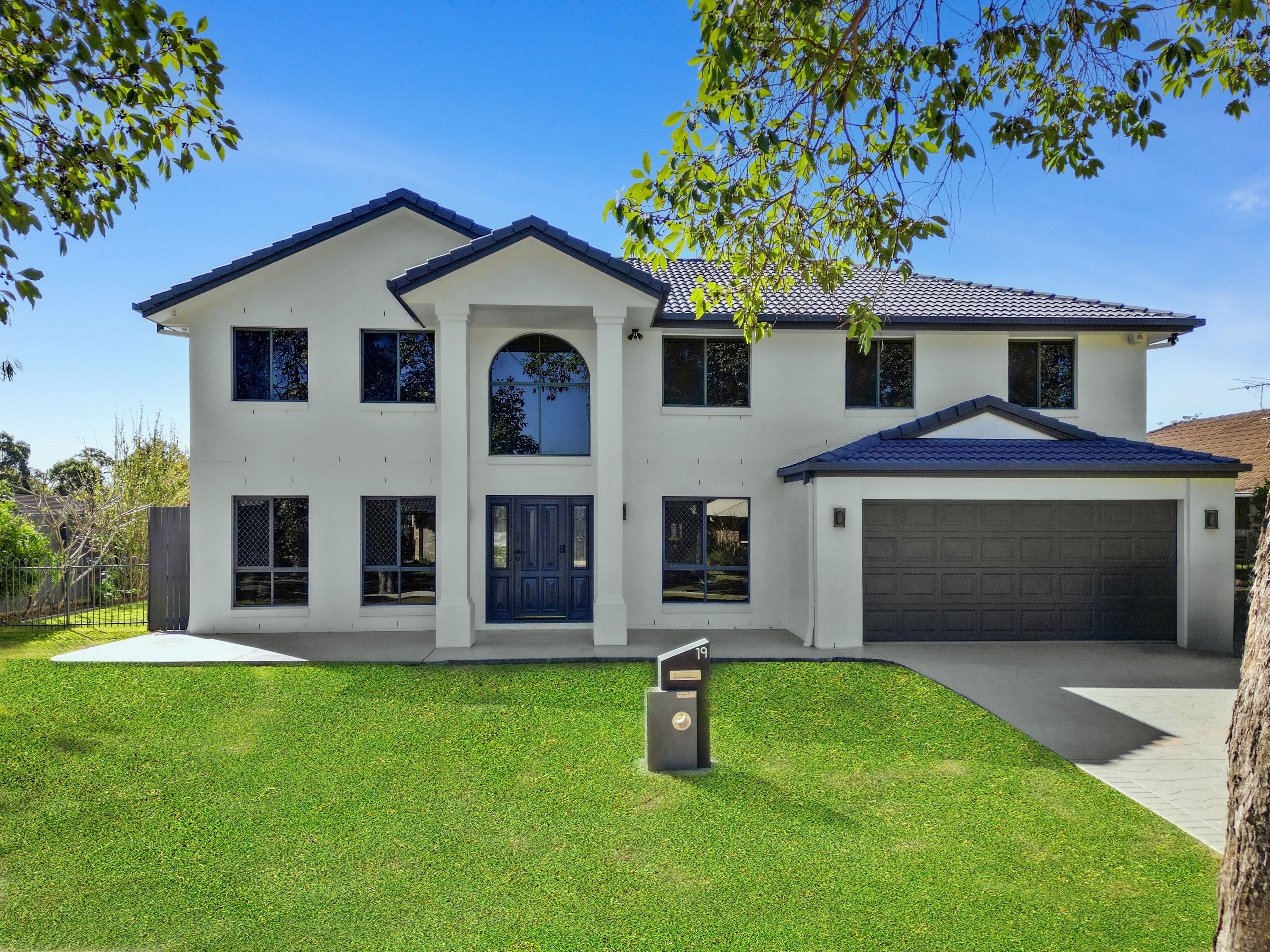 19 Eden Crescent, Springfield Lakes, QLD 4300 - Sold House - Ray White ...