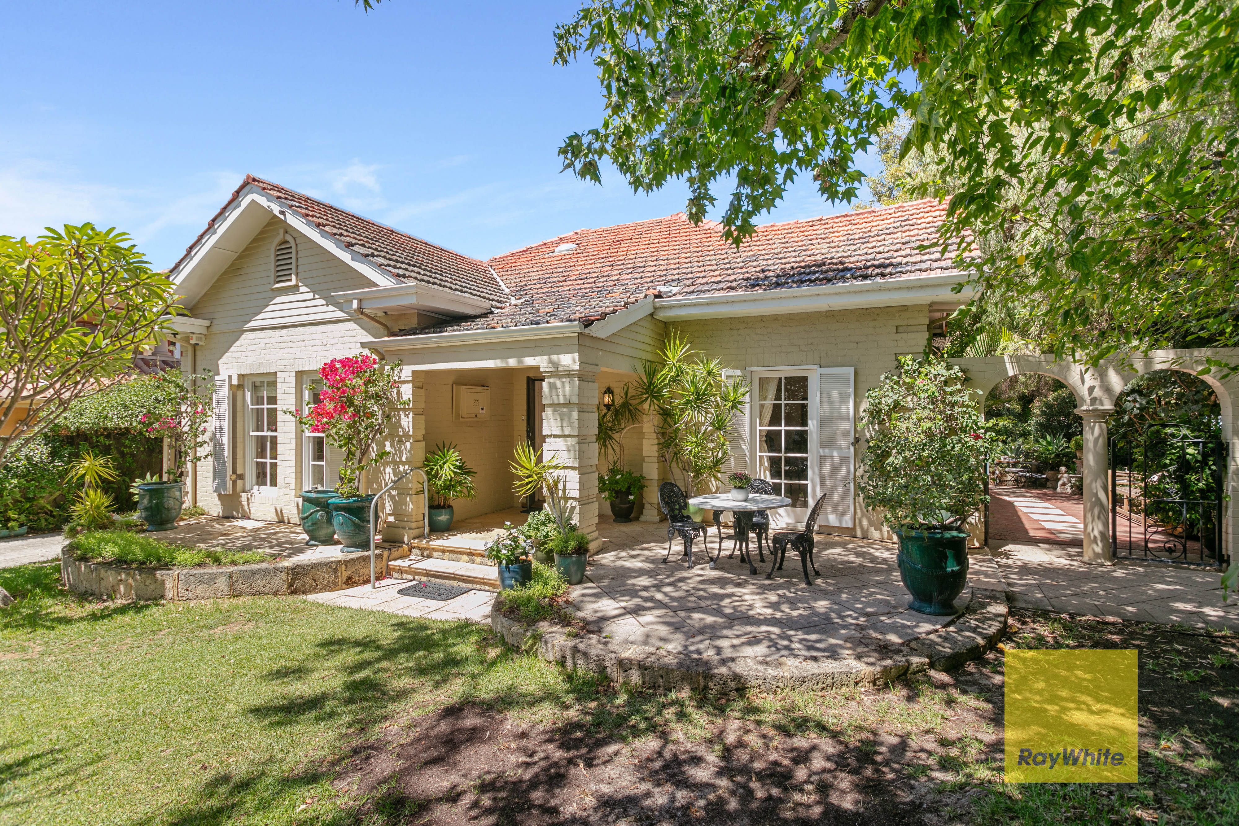 48 Goldsmith Road, Dalkeith, WA 6009 - Sold House - Ray White Cottesloe ...