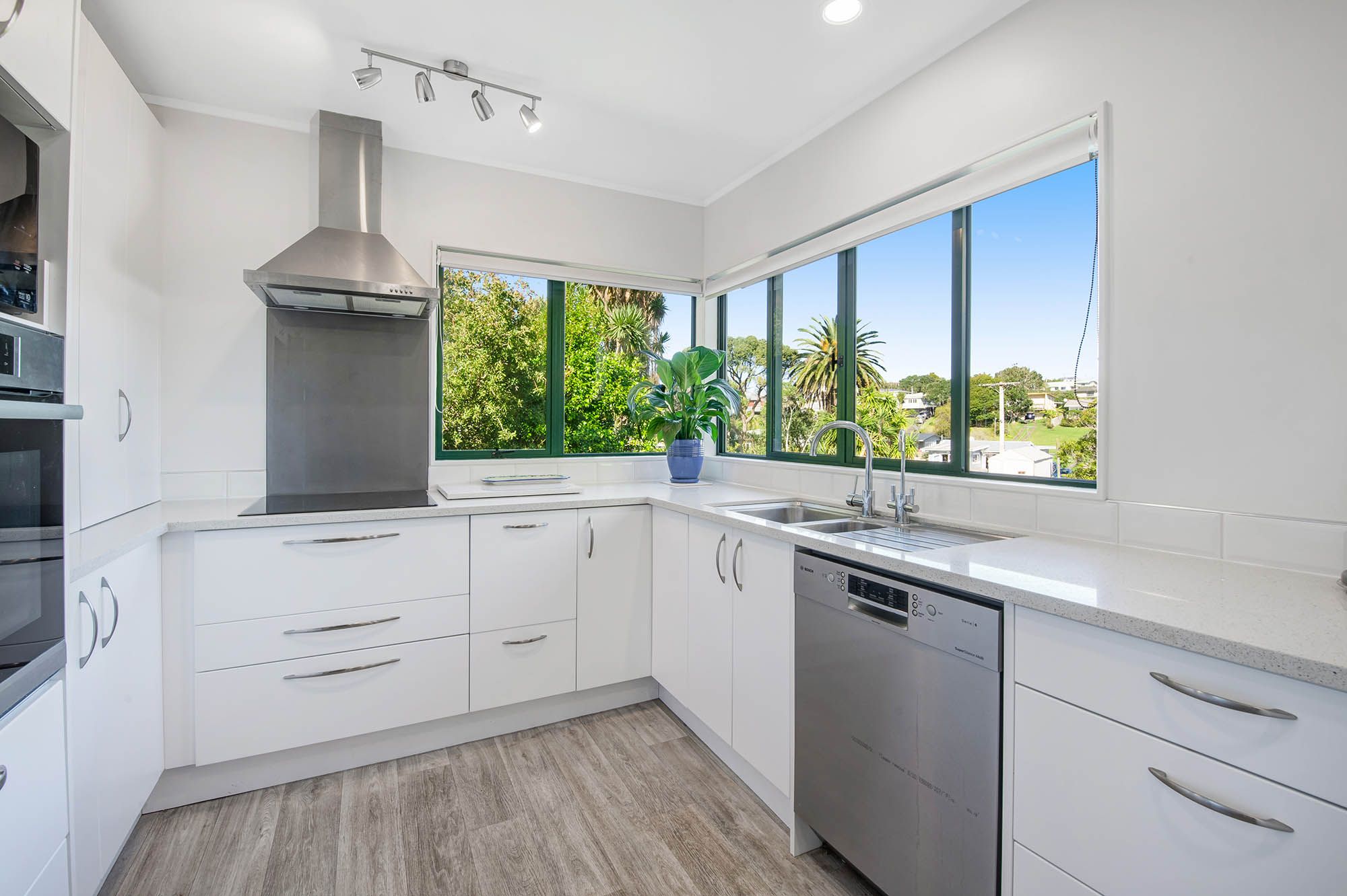 28D Zealandia Road, Manly, Rodney 0930 - Sold House - Ray White ...