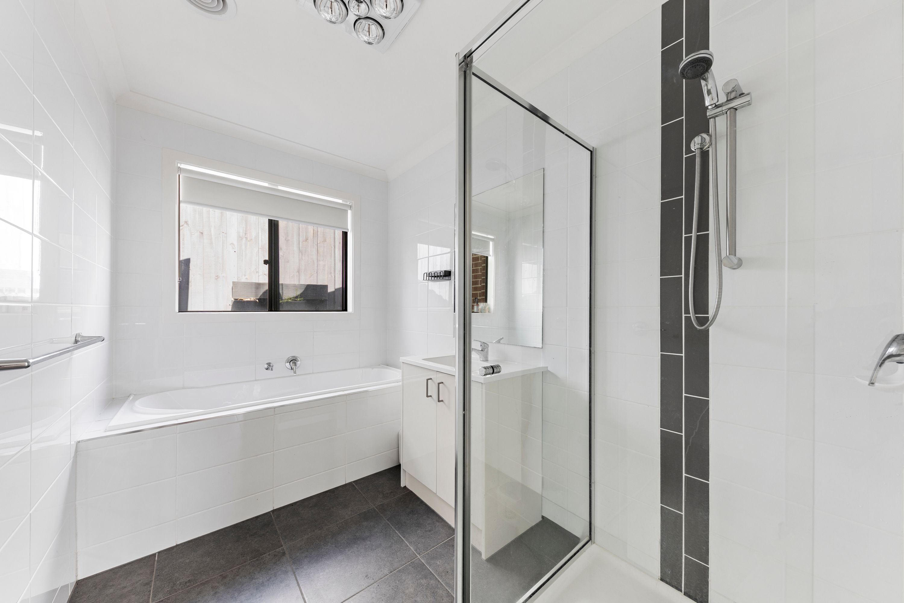 27 Lavit Lane, Pakenham, VIC 3810 - Sold Unit - Ray White Pakenham