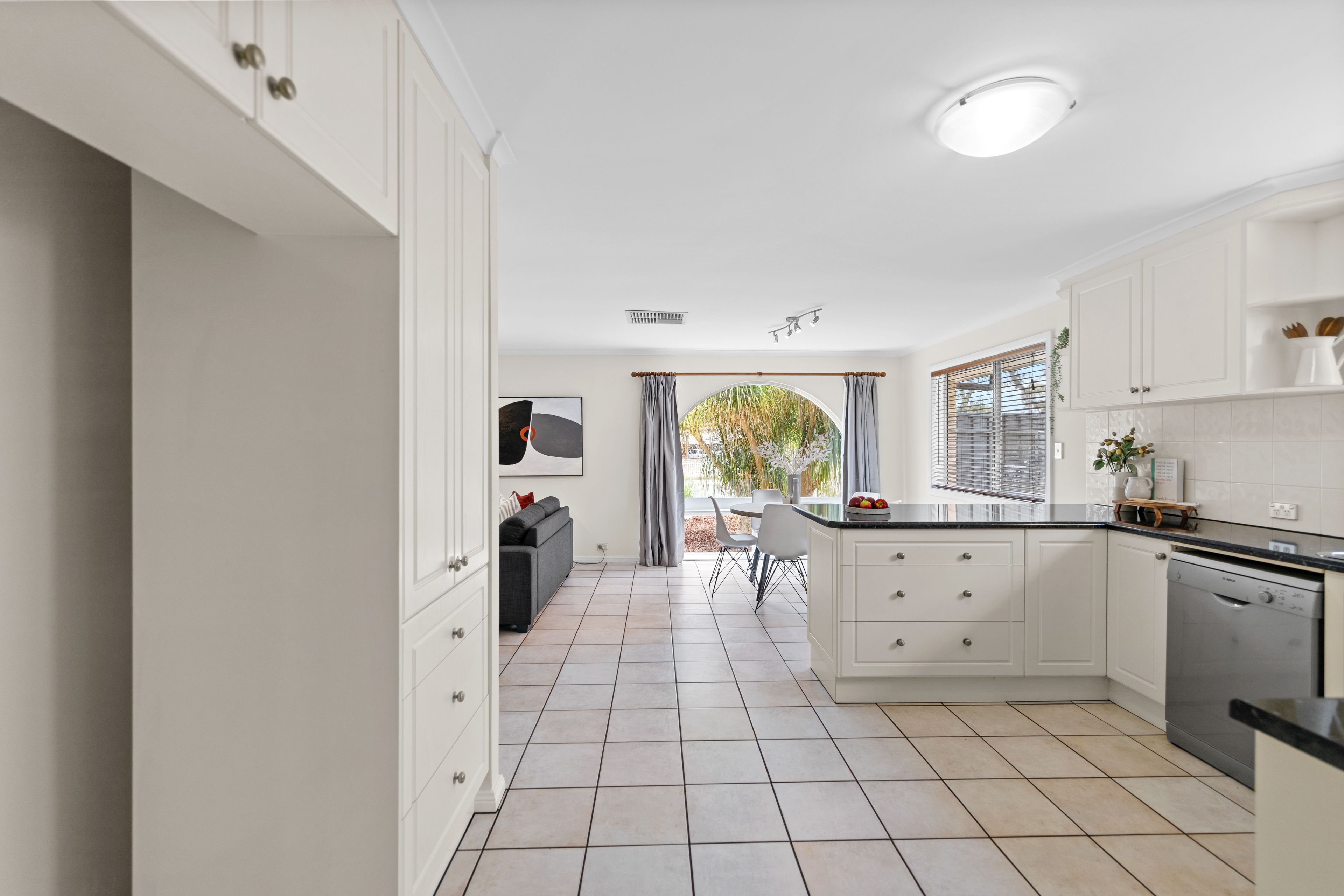 33 Target Hill Road, Salisbury Heights, SA 5109 - Sold House - Ray ...