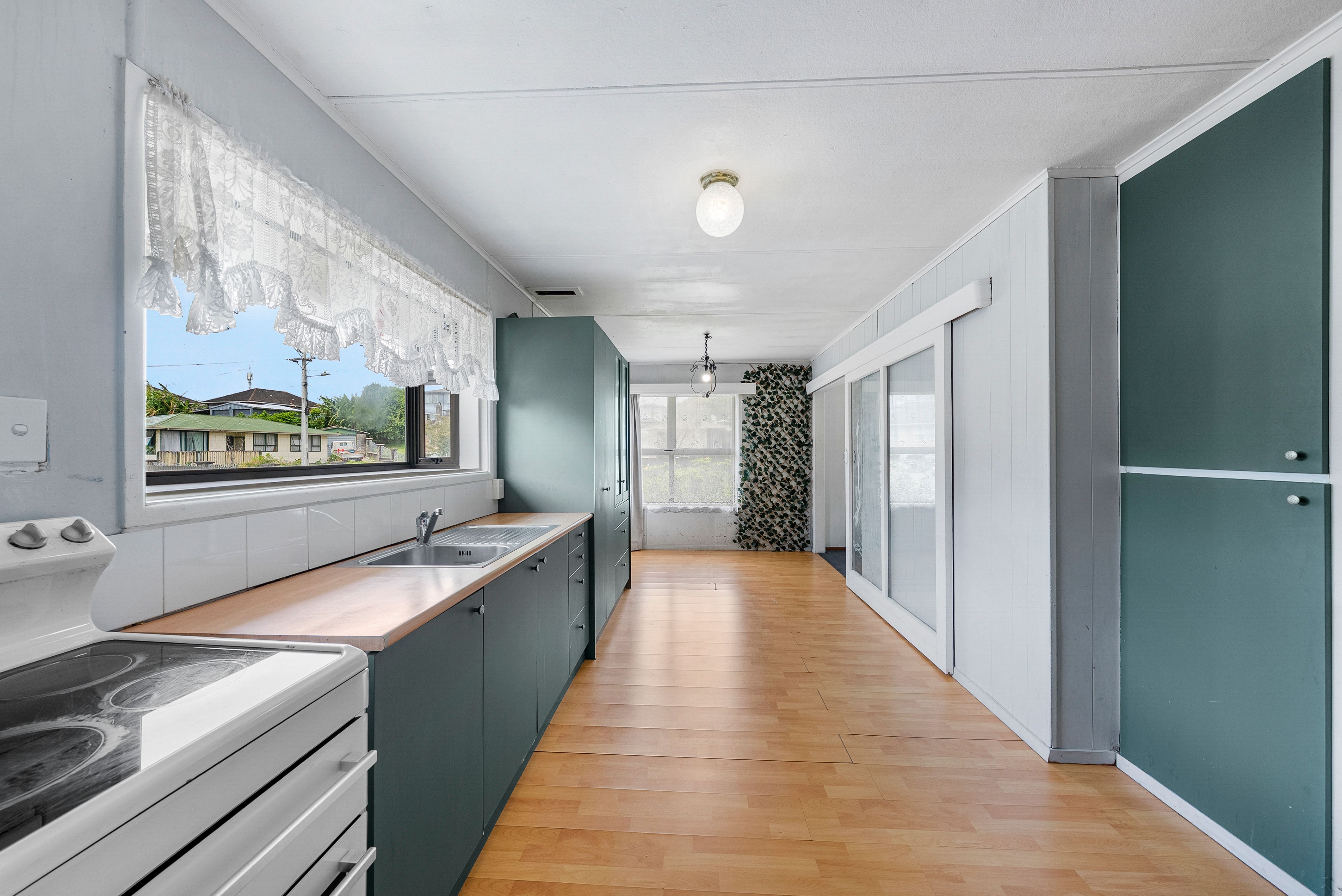 10 Stainton Place, Otara, Manukau City 2023 - Sold House - Real Estate ...