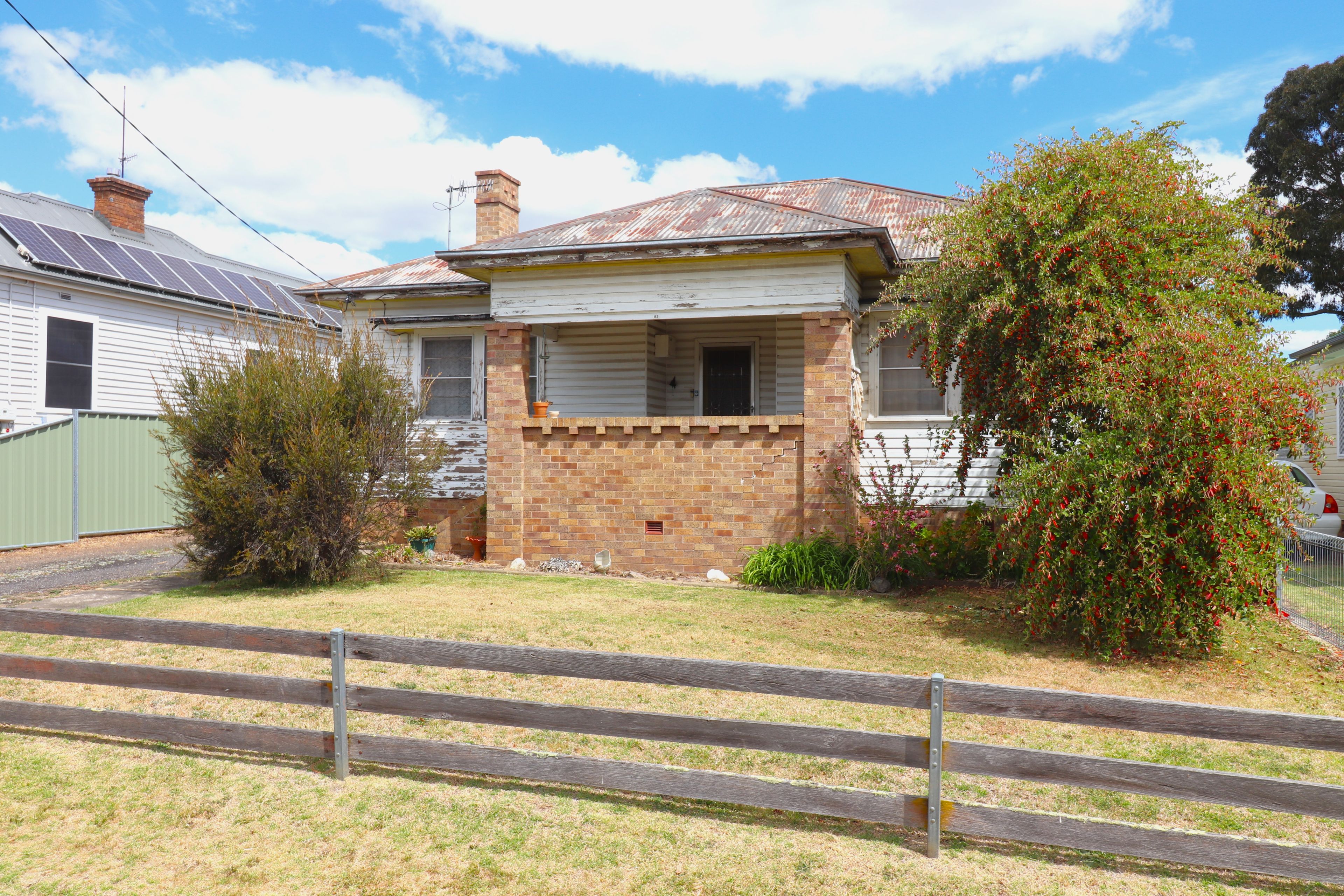 155 Meade Street, Glen Innes, NSW 2370 - Sold House - Ray White Glen Innes