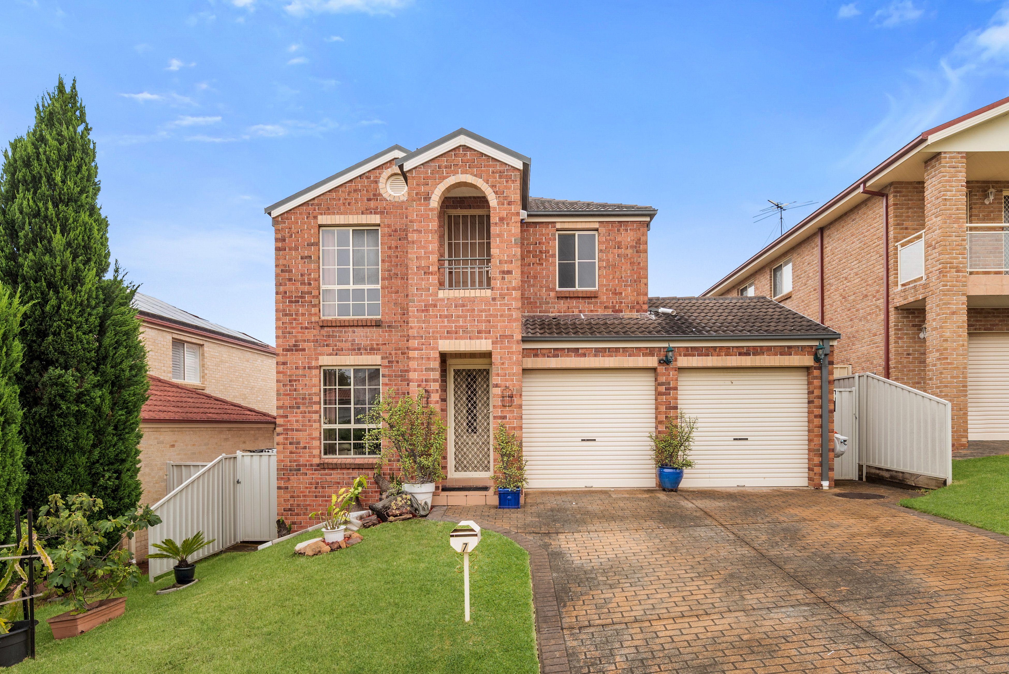 7 Kitson Way, Casula, NSW 2170 - Sold House - Ray White Macarthur Group