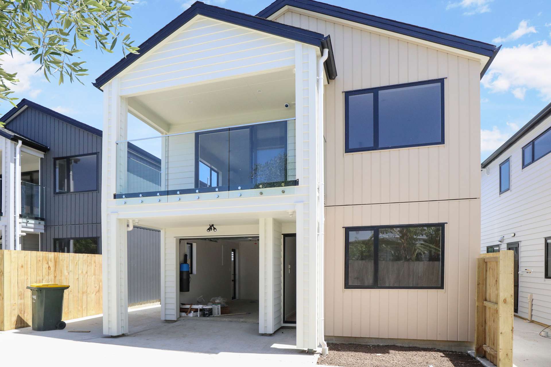 12B Binsted Road, New Lynn, Waitakere City | Real Estate | Ray White ...