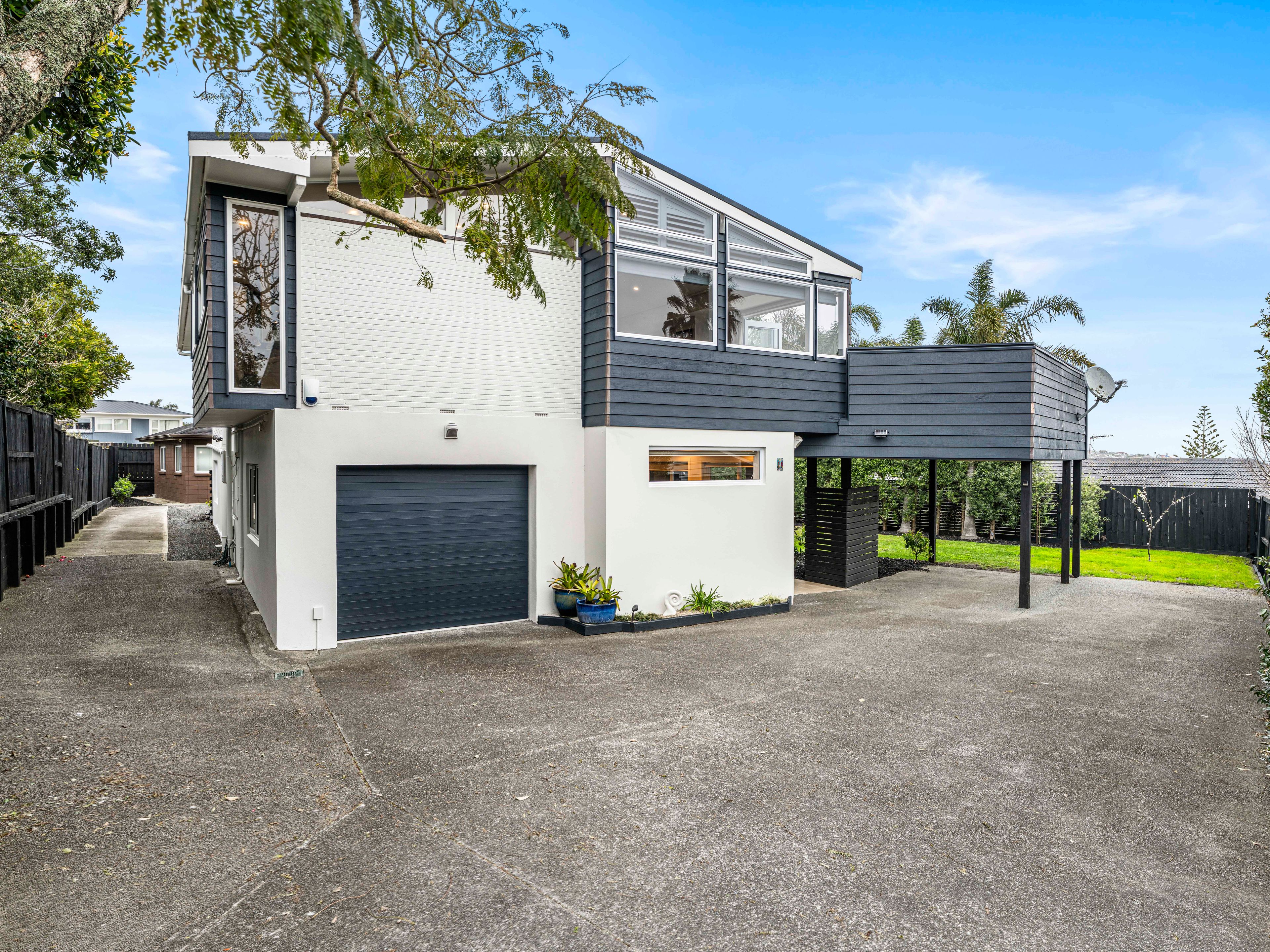 16 Landop Terrace, Howick, Manukau City 2014 - Sold House - Ray White ...