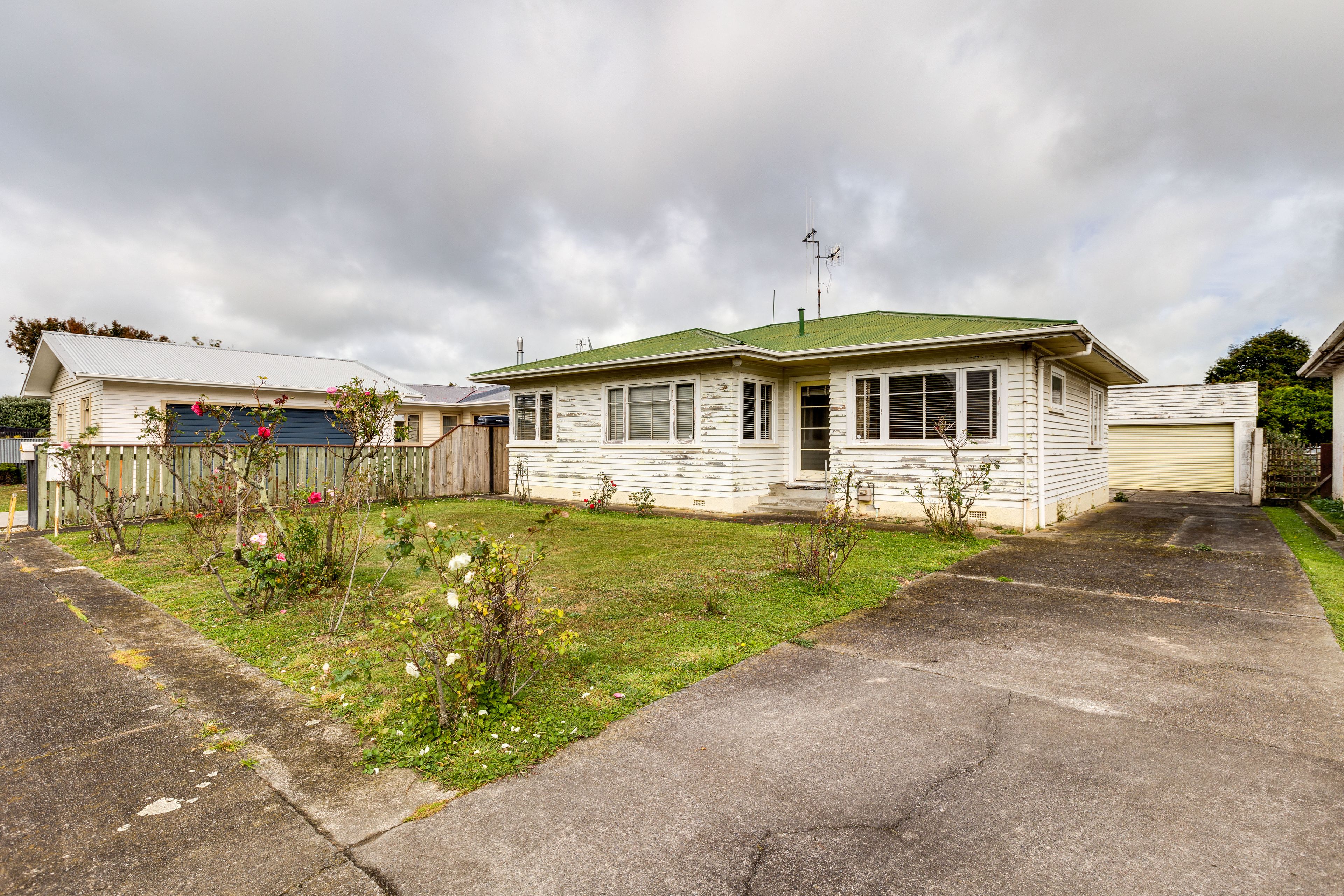 7 Moray Place, Highbury, Palmerston North City 4412 - Sold House - Ray ...
