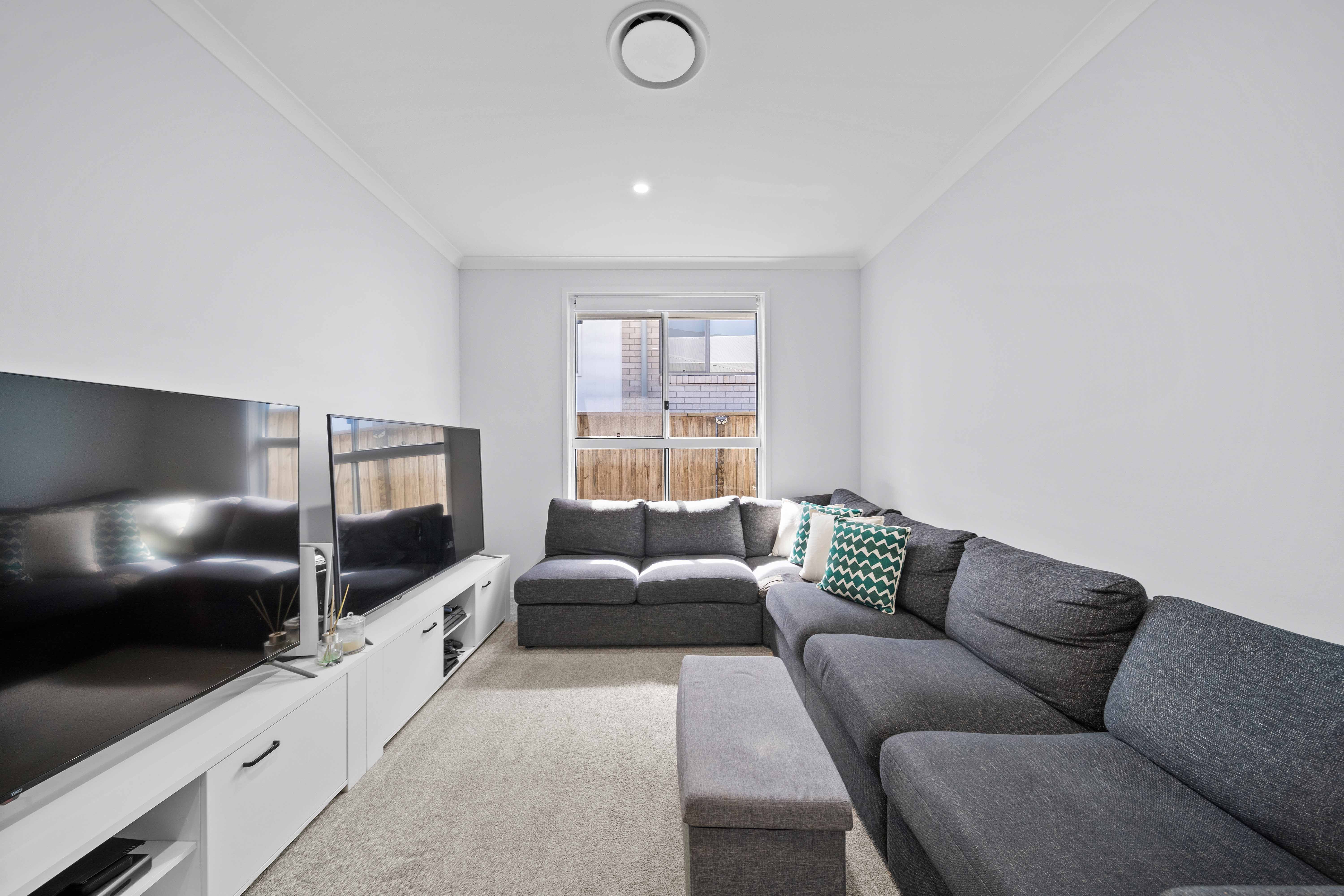 15 Lillypilly Street, Bahrs Scrub, QLD 4207 - House for Sale - Ray ...