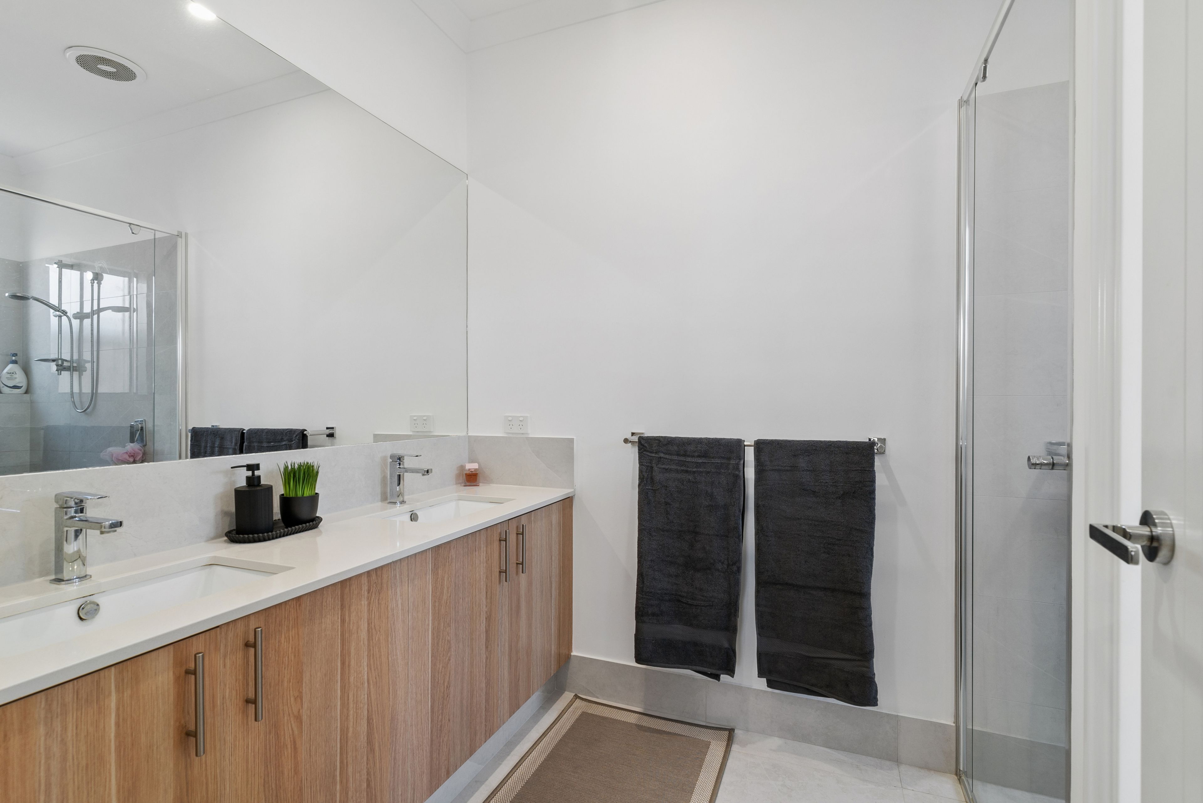 33 Witheridge Way, East Cannington, WA 6107 - Sold House - Ray White ...