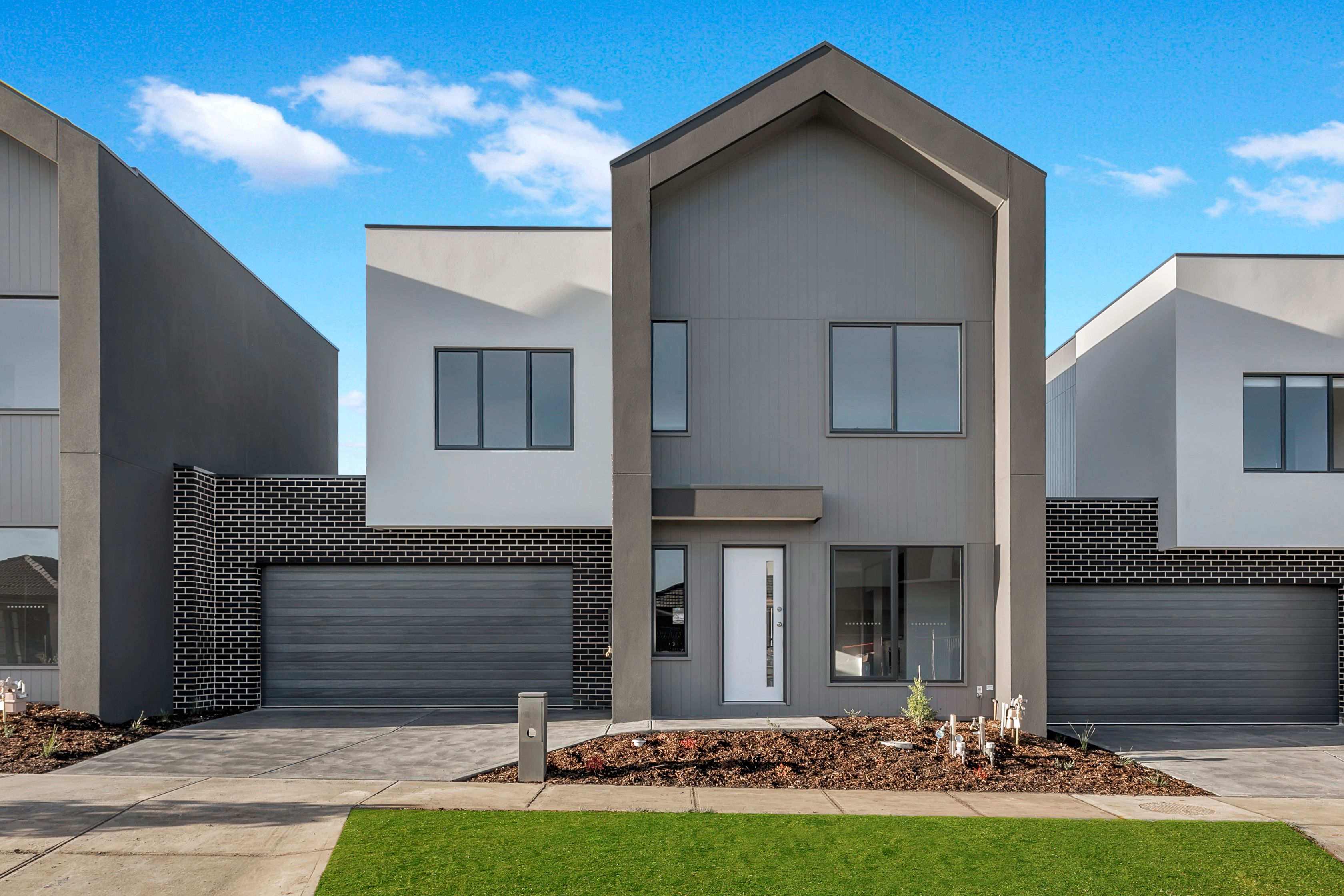 6 Glory Street, Clyde North, VIC – Home For Sale • Ray White