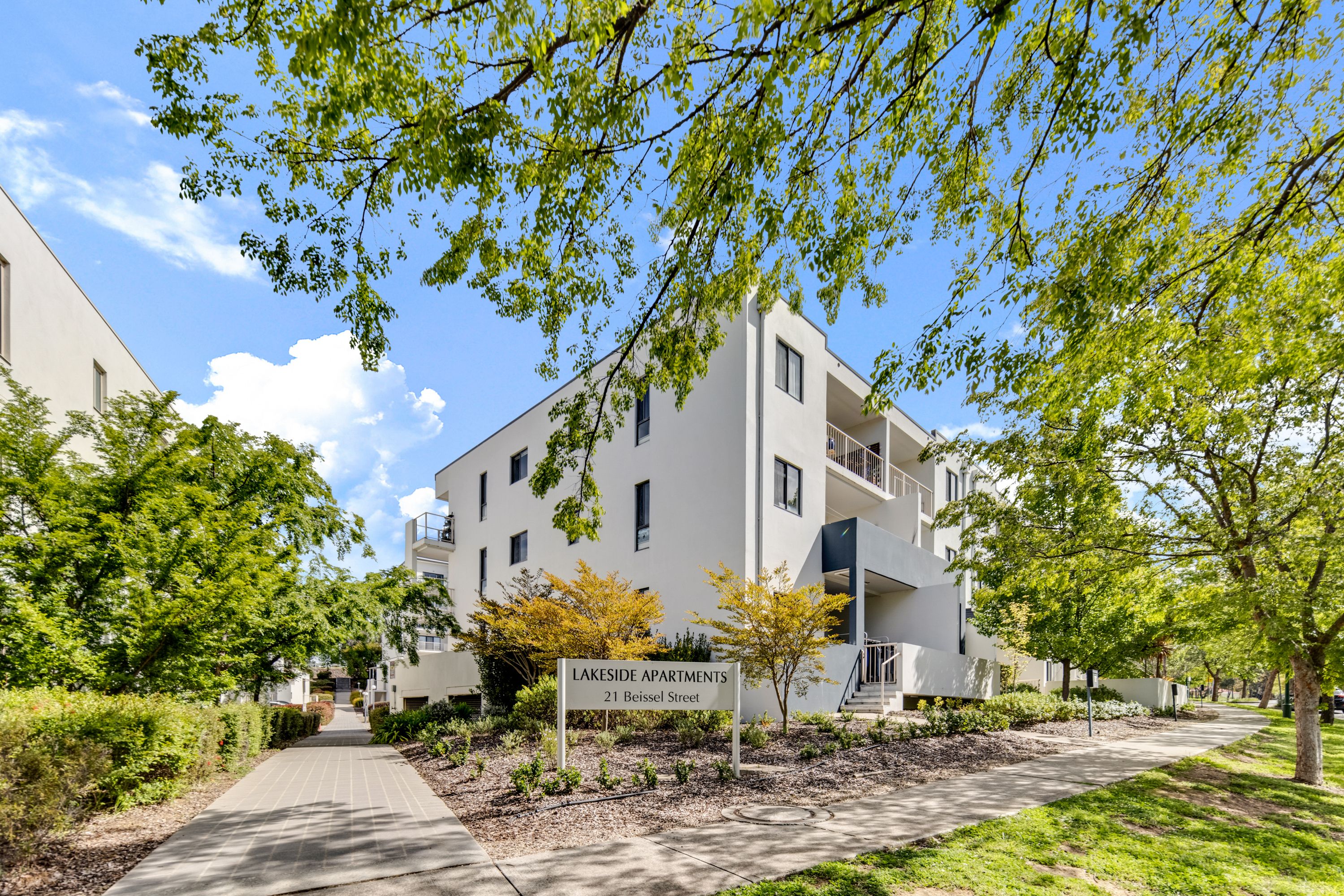 42C/21 Beissel Street, Belconnen, ACT 2617 - Apartment for Rent - Ray ...