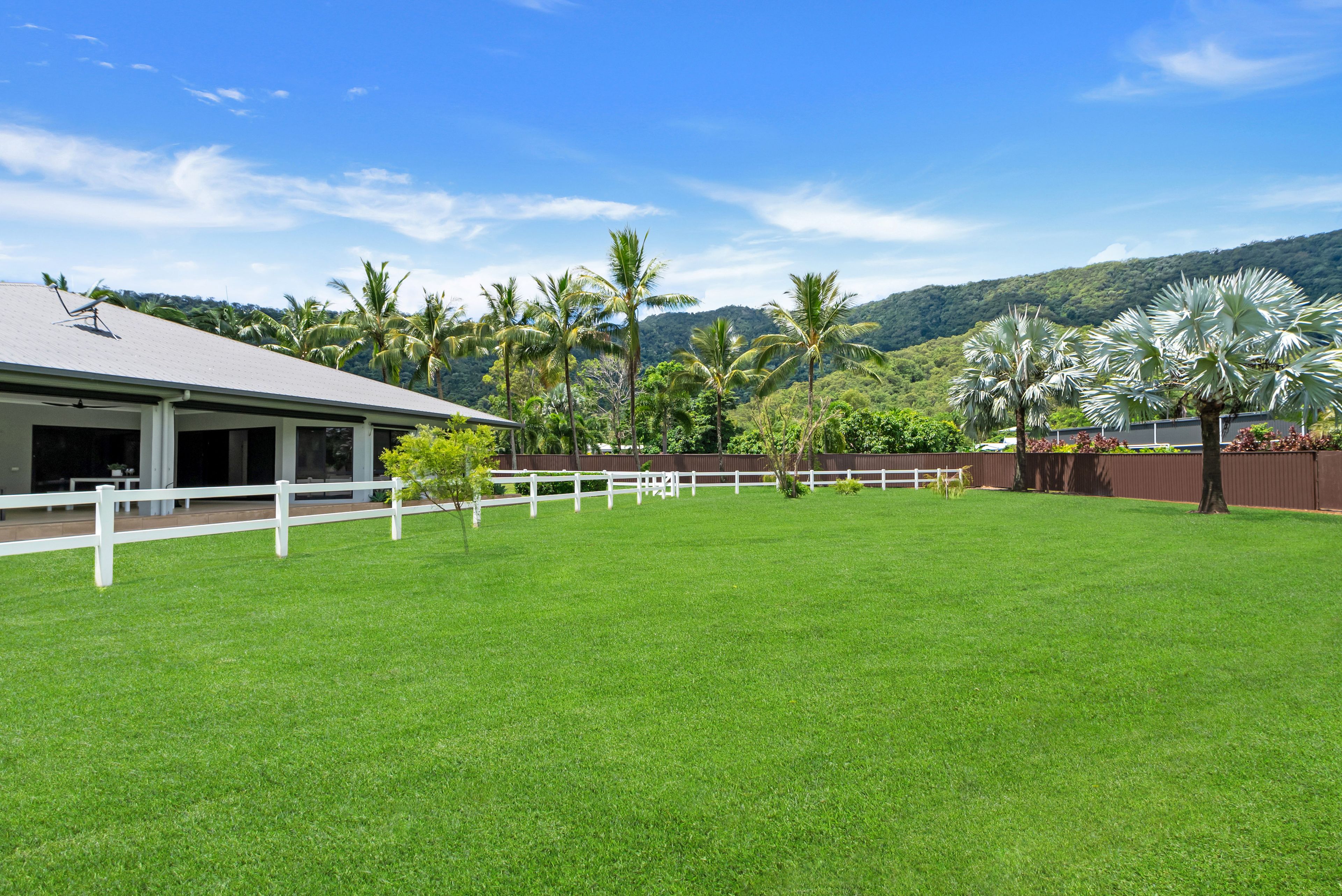 38-40 James Cook Drive, Kewarra Beach, QLD 4879 - Sold House - Ray ...