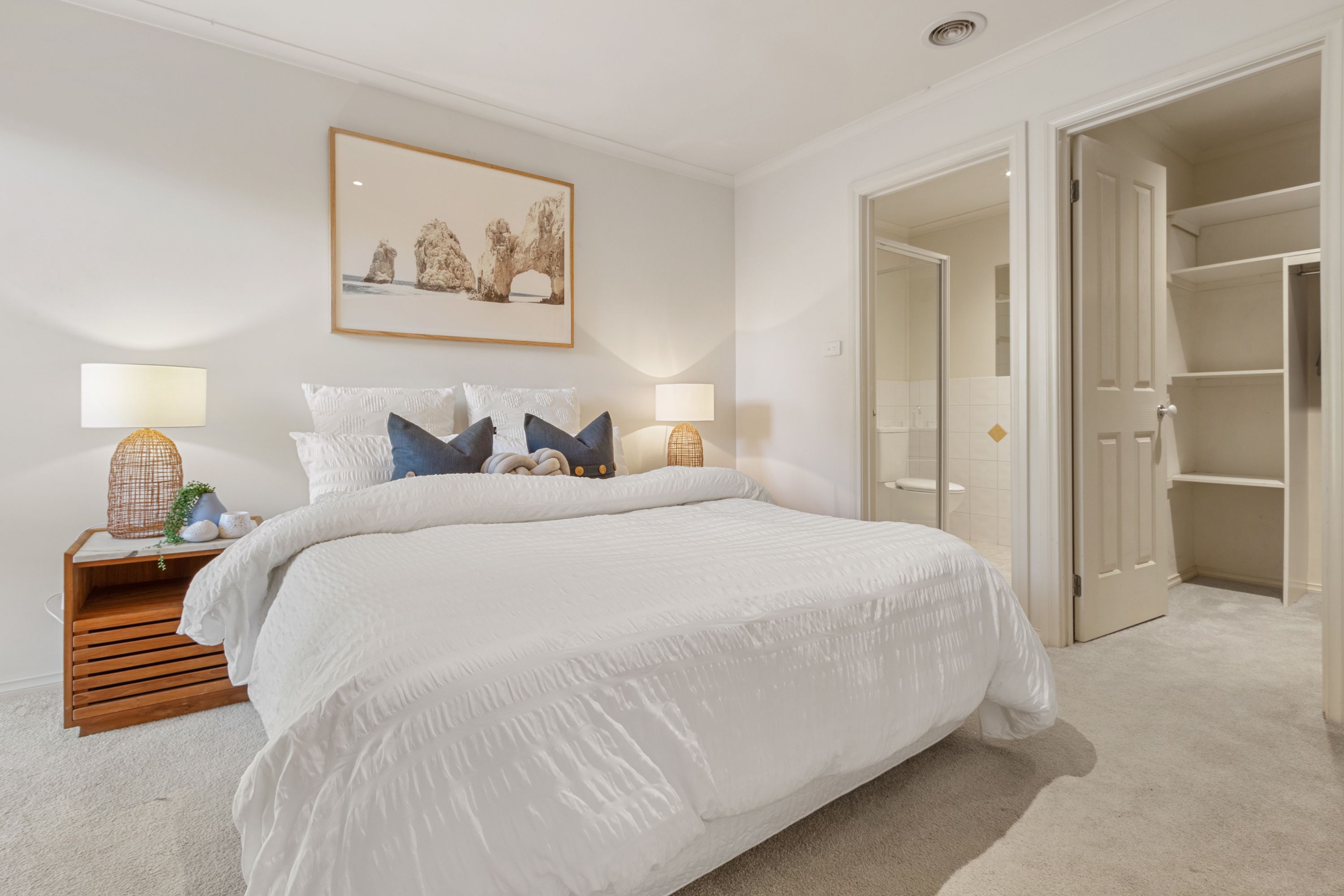 3/11 Verbena Street, Mordialloc, VIC 3195 - Sold Townhouse - Ray White ...