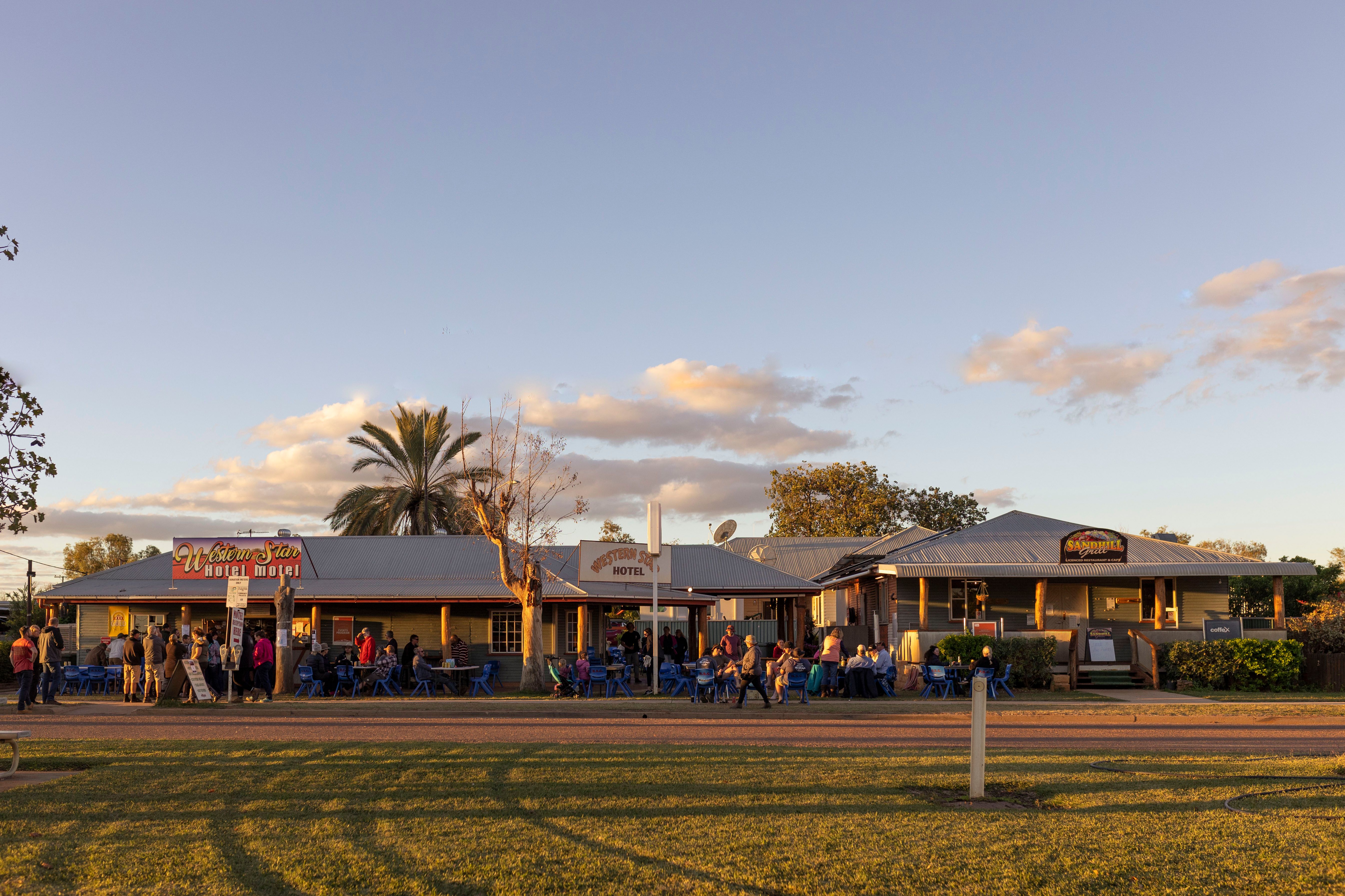 15 Albert Street, Windorah, QLD 4481 - Hotel/Leisure for Sale - Ray ...