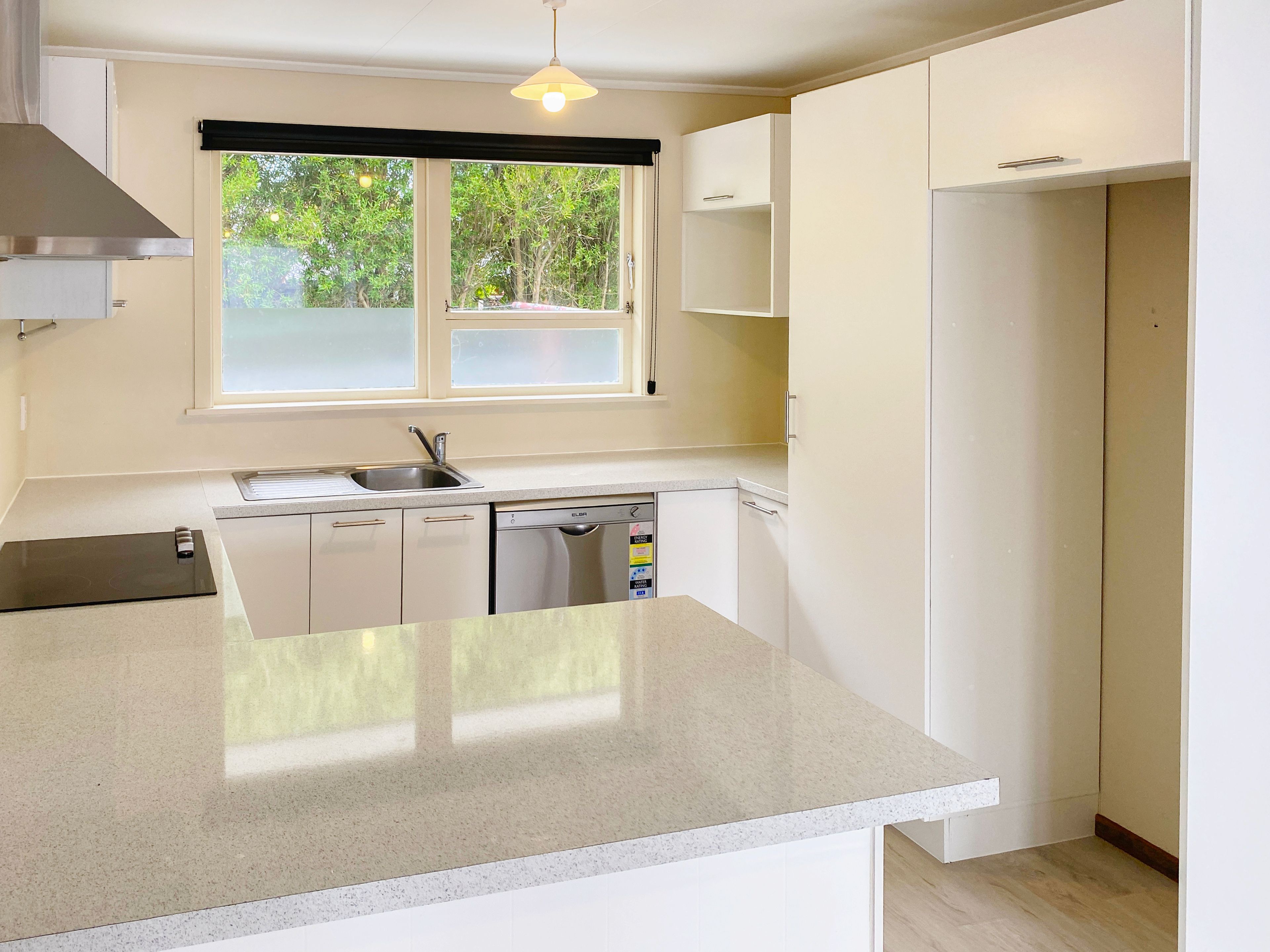2/6a Meldrum Place, Bishopdale, Christchurch City 8053 - Leased Unit ...