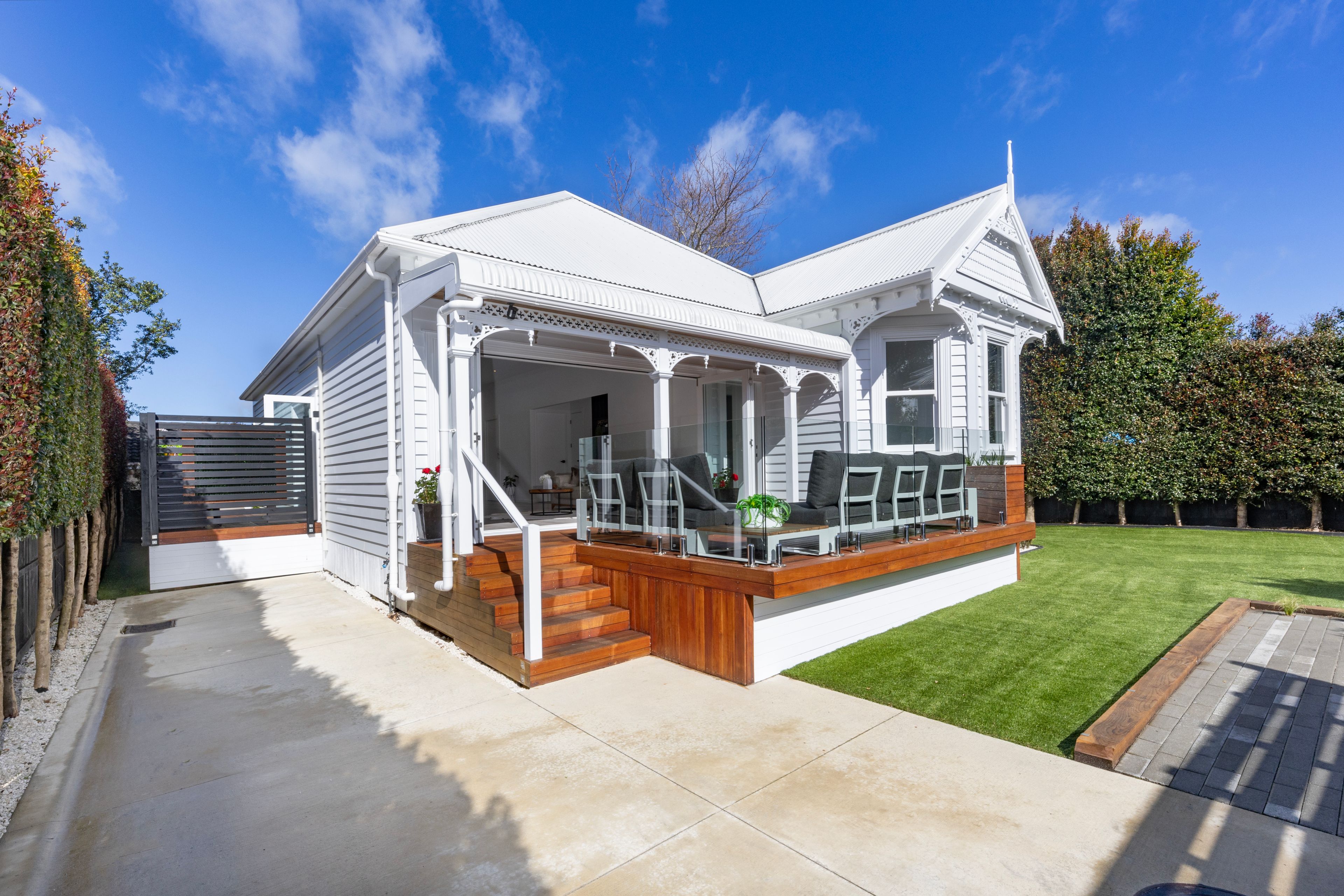 61a Mount Smart Road, Onehunga, Auckland City 1061 - Sold House - Ray ...