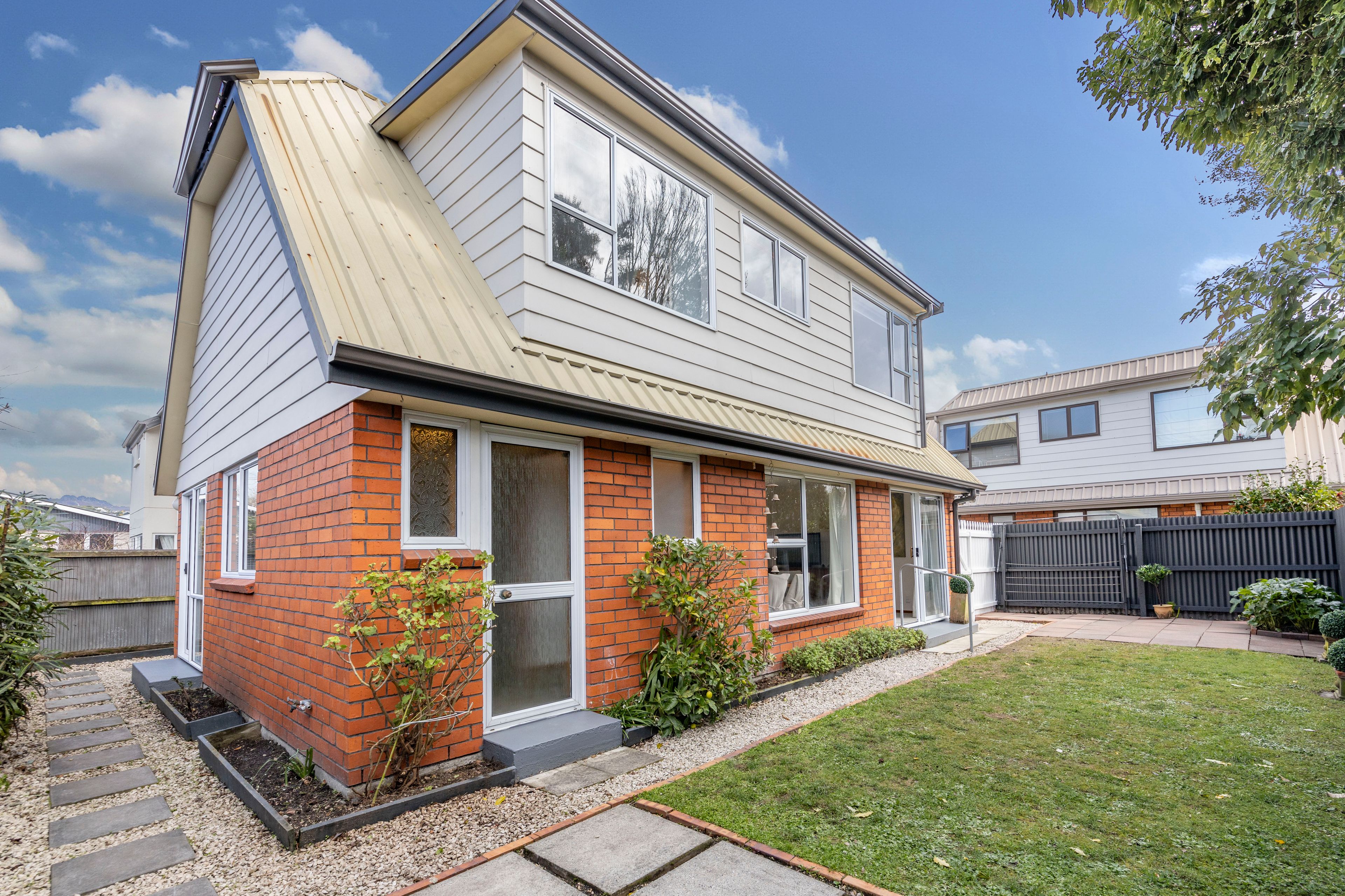 4/60 Strickland Street, Sydenham, Christchurch City 8011 - Sold ...
