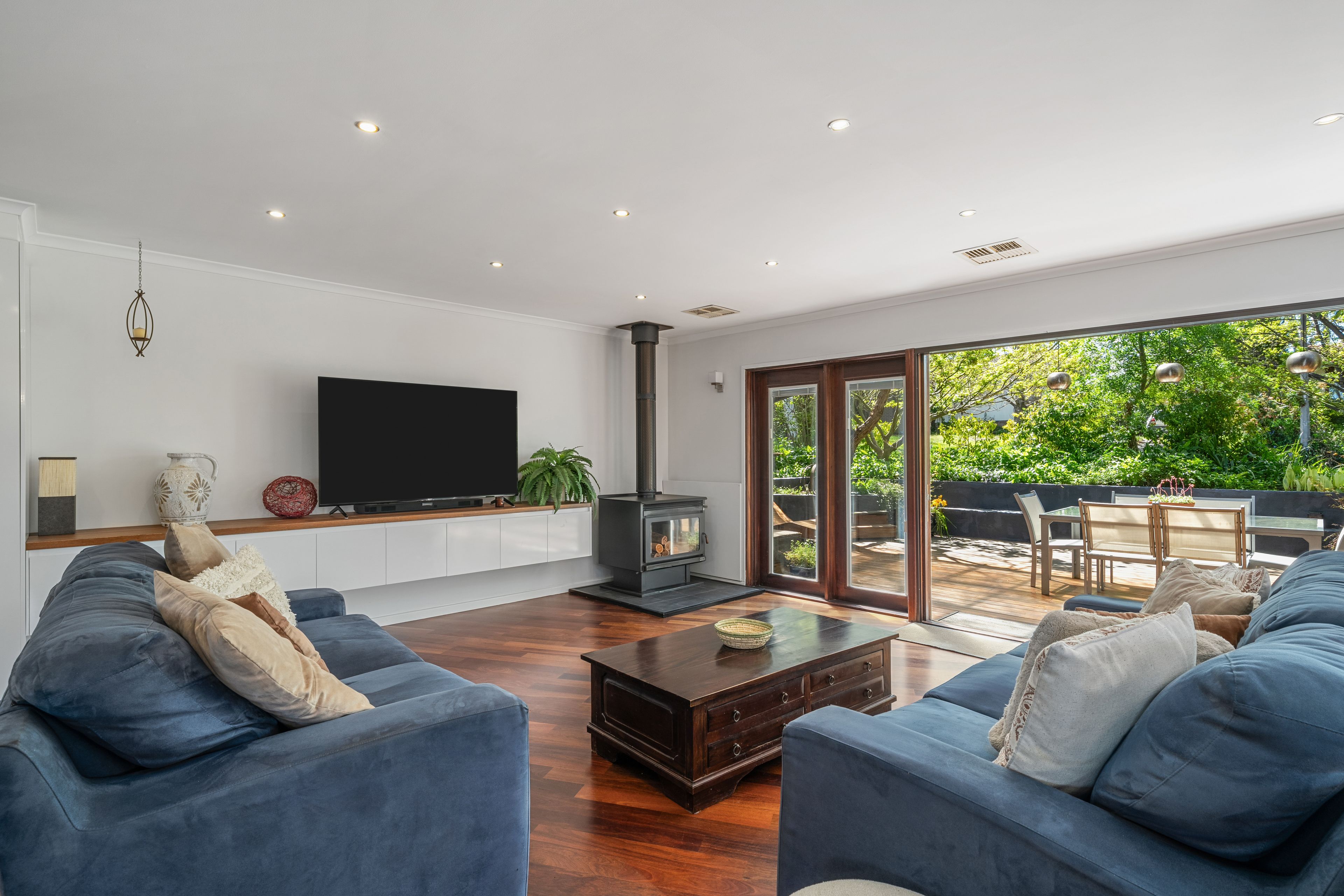 8 Roberts Street, Macquarie, ACT 2614 - Sold House - Ray White Canberra
