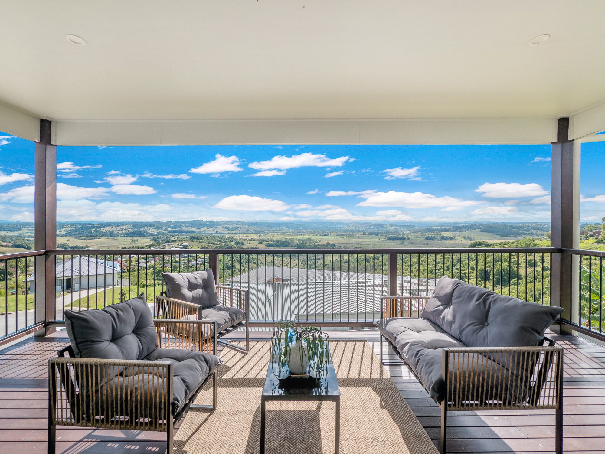 Ray White Lismore
