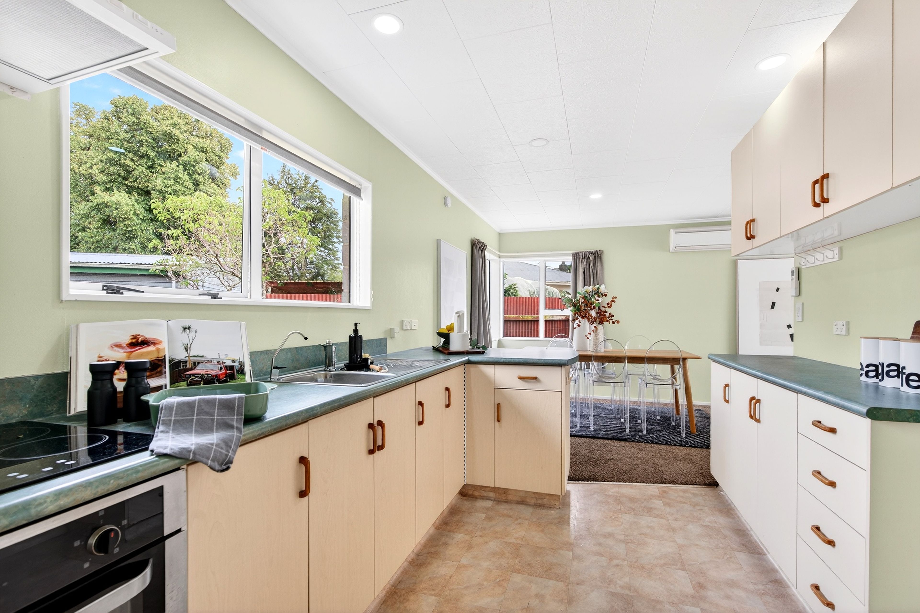 8 Hogg Crescent, Masterton, Masterton District 5810 - House for Sale ...