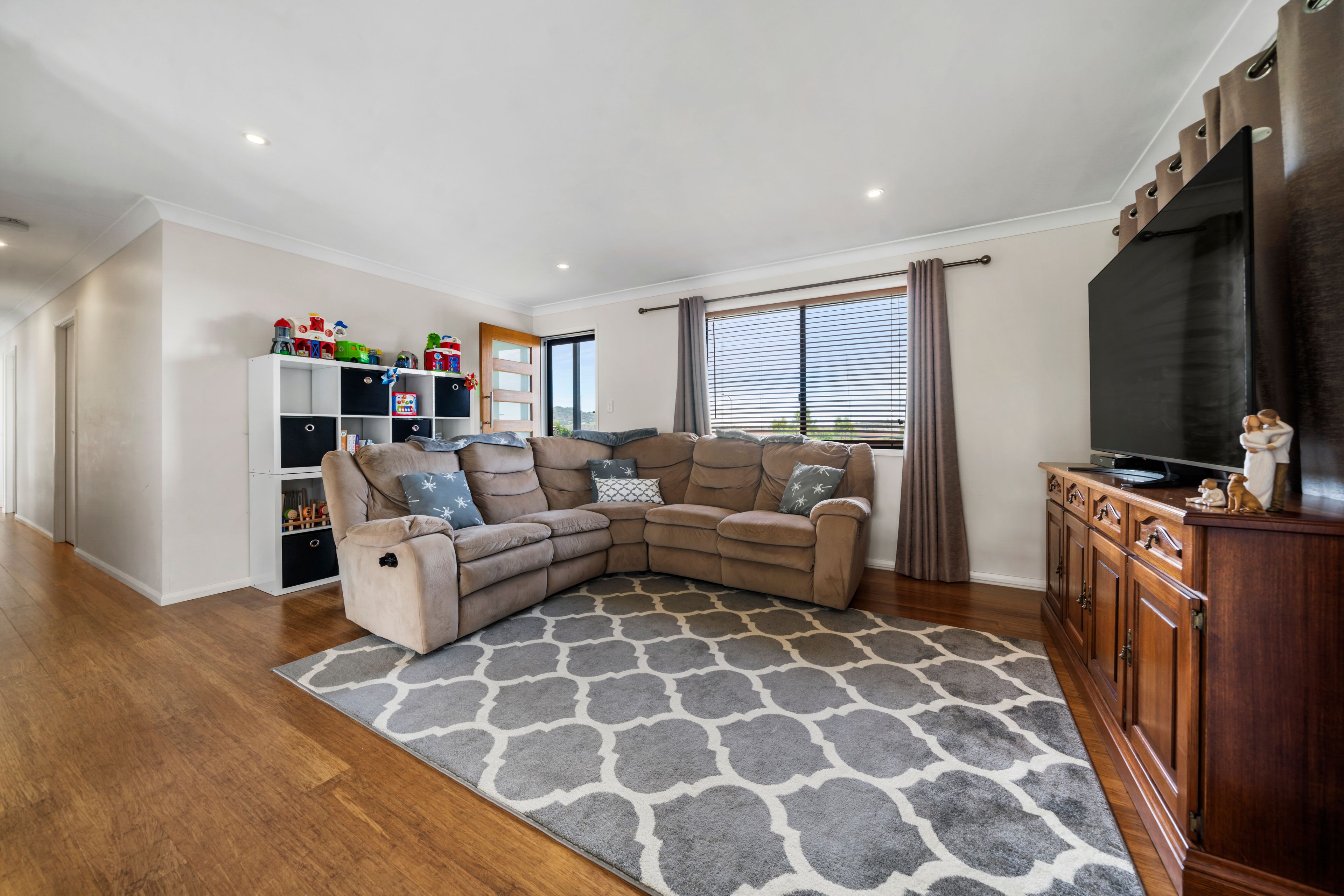 7 Willow View Court, Kingsthorpe, QLD 4400 - Sold House - Ray White ...