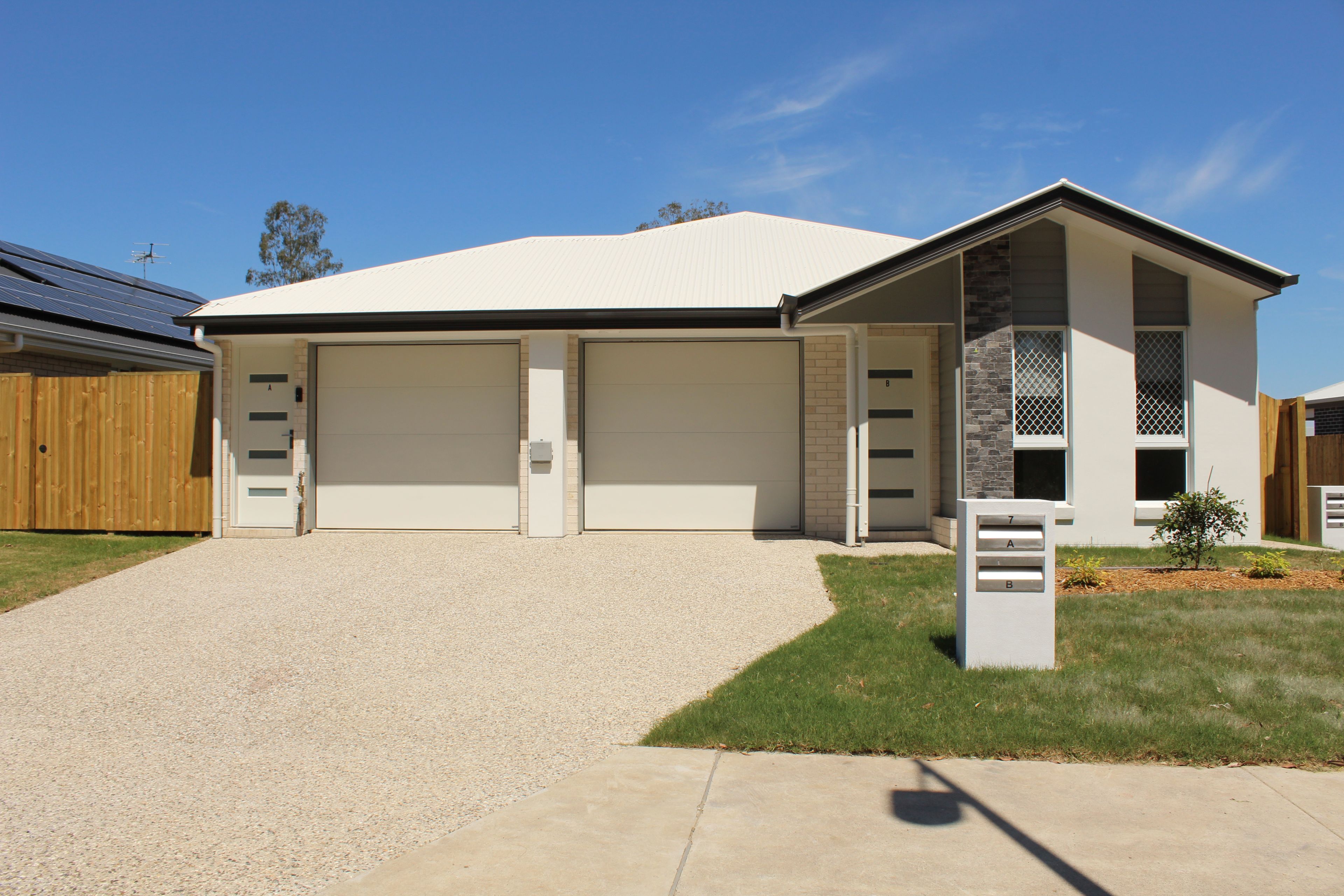 7B Hereford Street, Burpengary East, QLD 4505 - DuplexSemi-detached for ...
